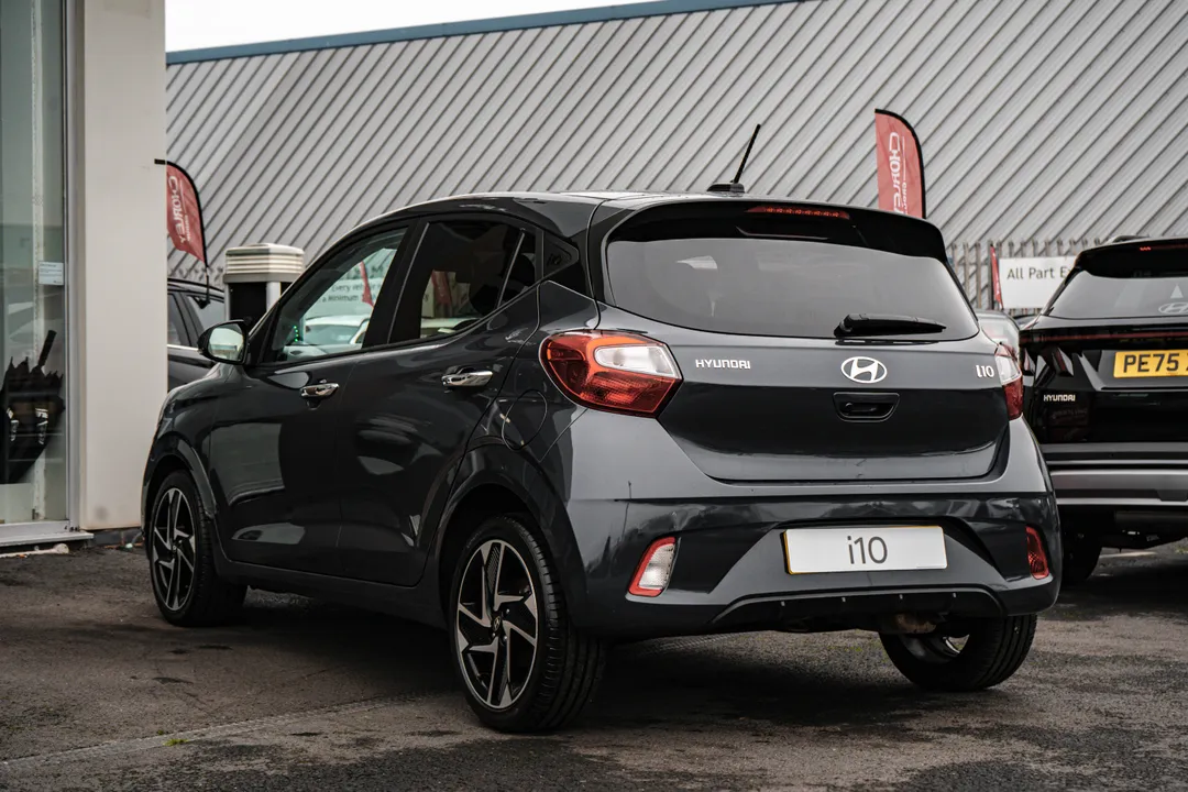 HYUNDAI I10 1.0 MPI 63PS ADVANCE 5 -DOOR (NAV) - PCP - hyundai-i10-01