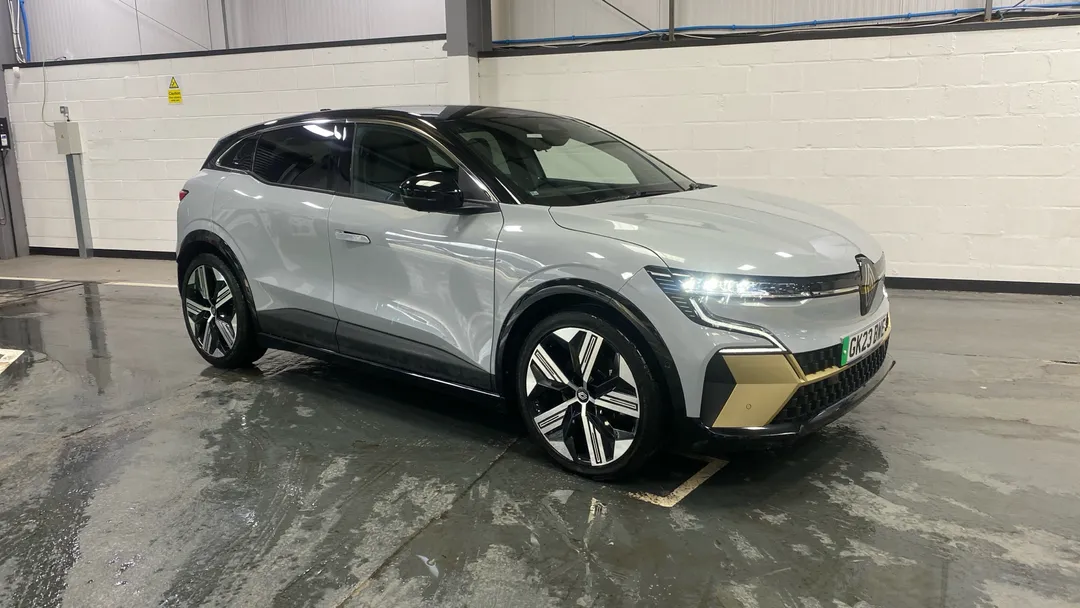 RENAULT MEGANE E-TECH EV60 160kW Iconic 60kWh Optimum Charge Auto