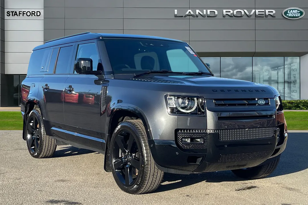 Land Rover Defender 130 5.0 P500 V8 Auto 4WD Euro 6 (s/s) 5dr in stock ...