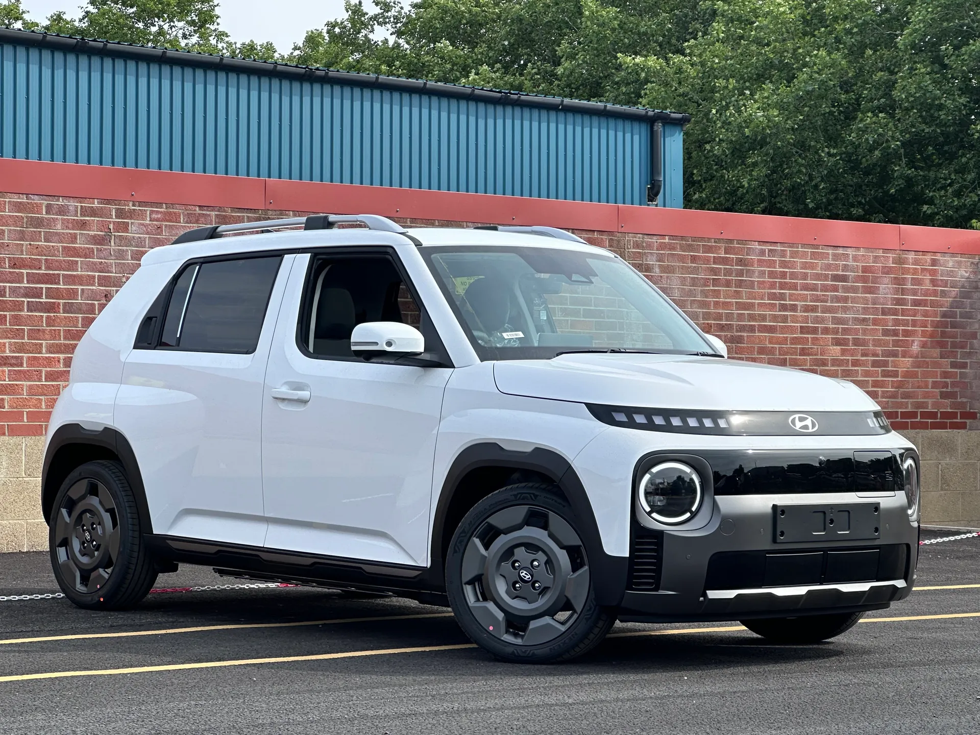 Hyundai Inster Cross 49kWh Long Range in stock at Smiths Hyundai Ref: 11411