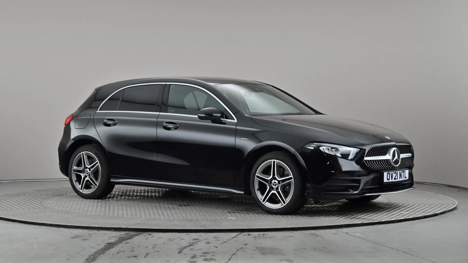 MERCEDES-BENZ A CLASS A250e AMG Line Auto