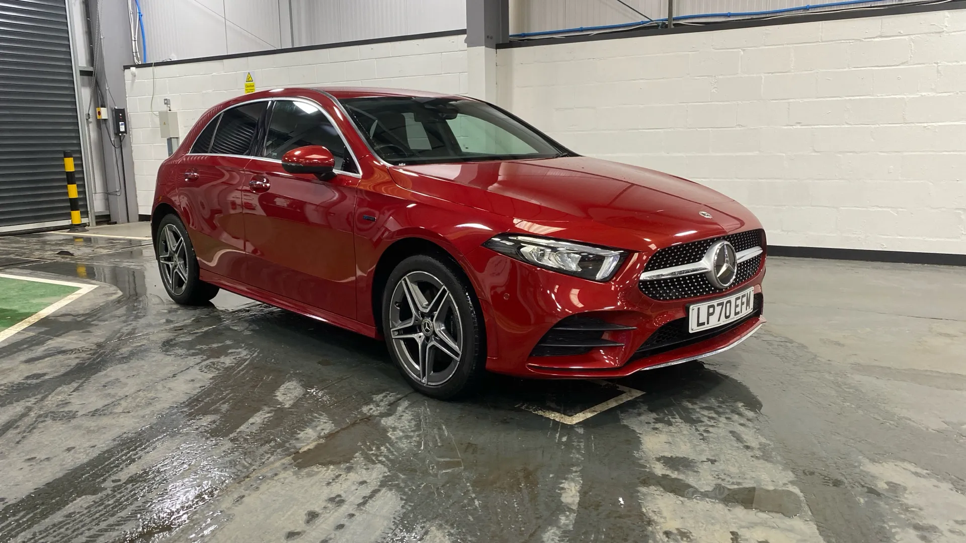 MERCEDES-BENZ A CLASS A250e AMG Line Premium Auto