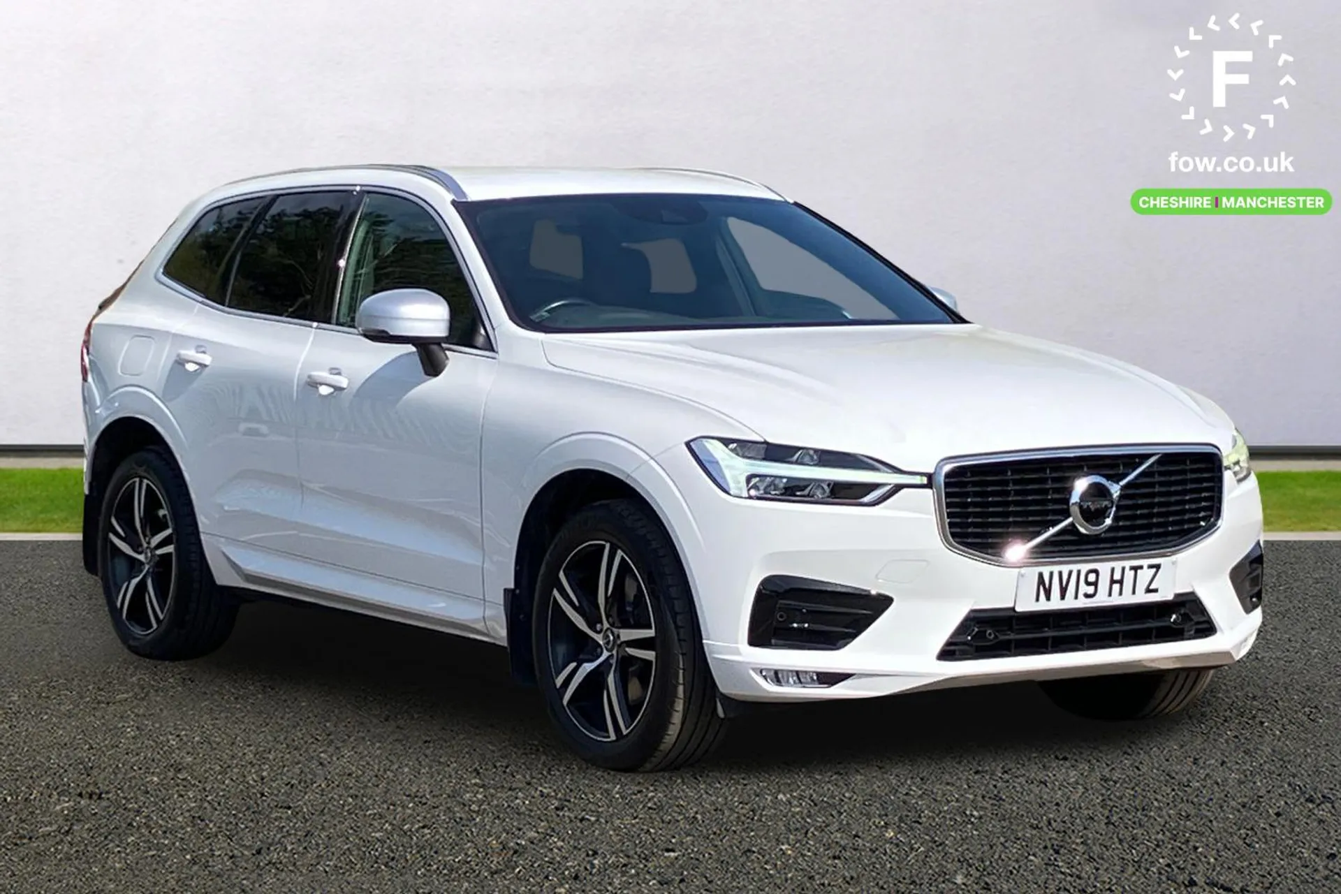 NV19HTZ Volvo Xc60 2.0 D4 R DESIGN 5dr AWD Geartronic in stock