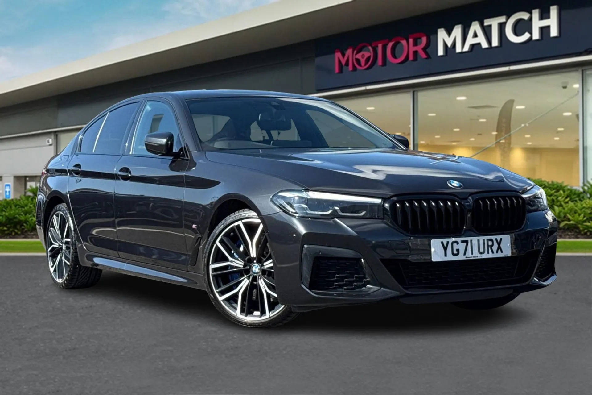 YG71URX BMW 5 Series 3.0 530d MHT M Sport Steptronic xDrive Euro 6 (s/s ...