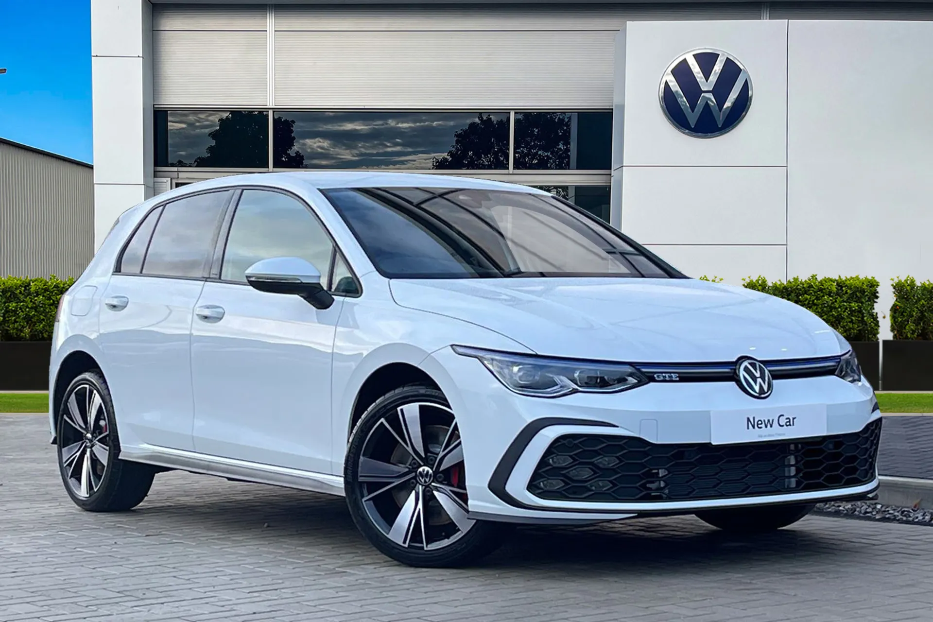 Volkswagen Golf 1.4 TSI 13kWh GTE DSG Euro 6 (s/s) 5dr in stock at ...