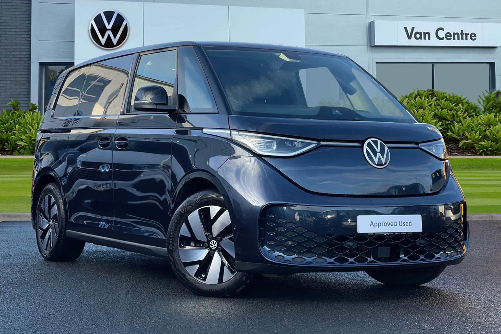 KY72XUL Volkswagen ID. Buzz E 204ps Commerce Plus 77kWh-Huge Spec! in ...