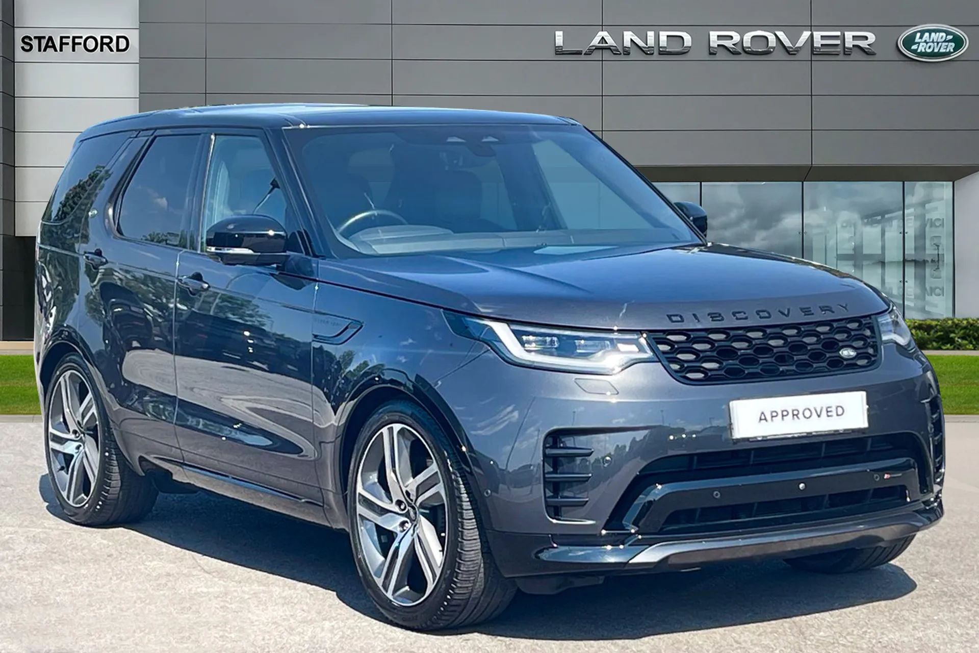 KS22OYN Land Rover Discovery 3.0 D300 R-Dynamic HSE 5dr in stock at ...