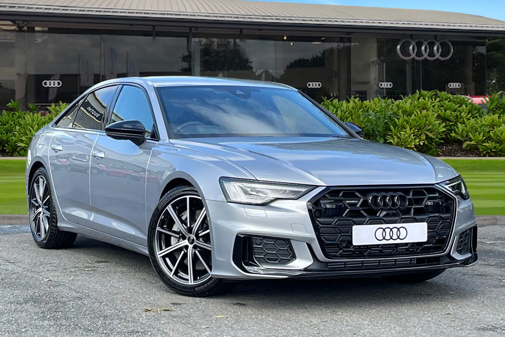 Audi A6 Saloon 2.0 TFSIe 50 Black Edition Saloon 4dr Petrol Plug-in ...