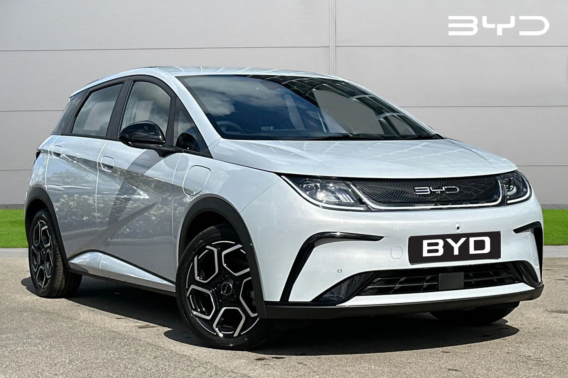 BYD Dolphin Hatchback 150kW Comfort 60.4kWh Auto Car Lease Deals ...