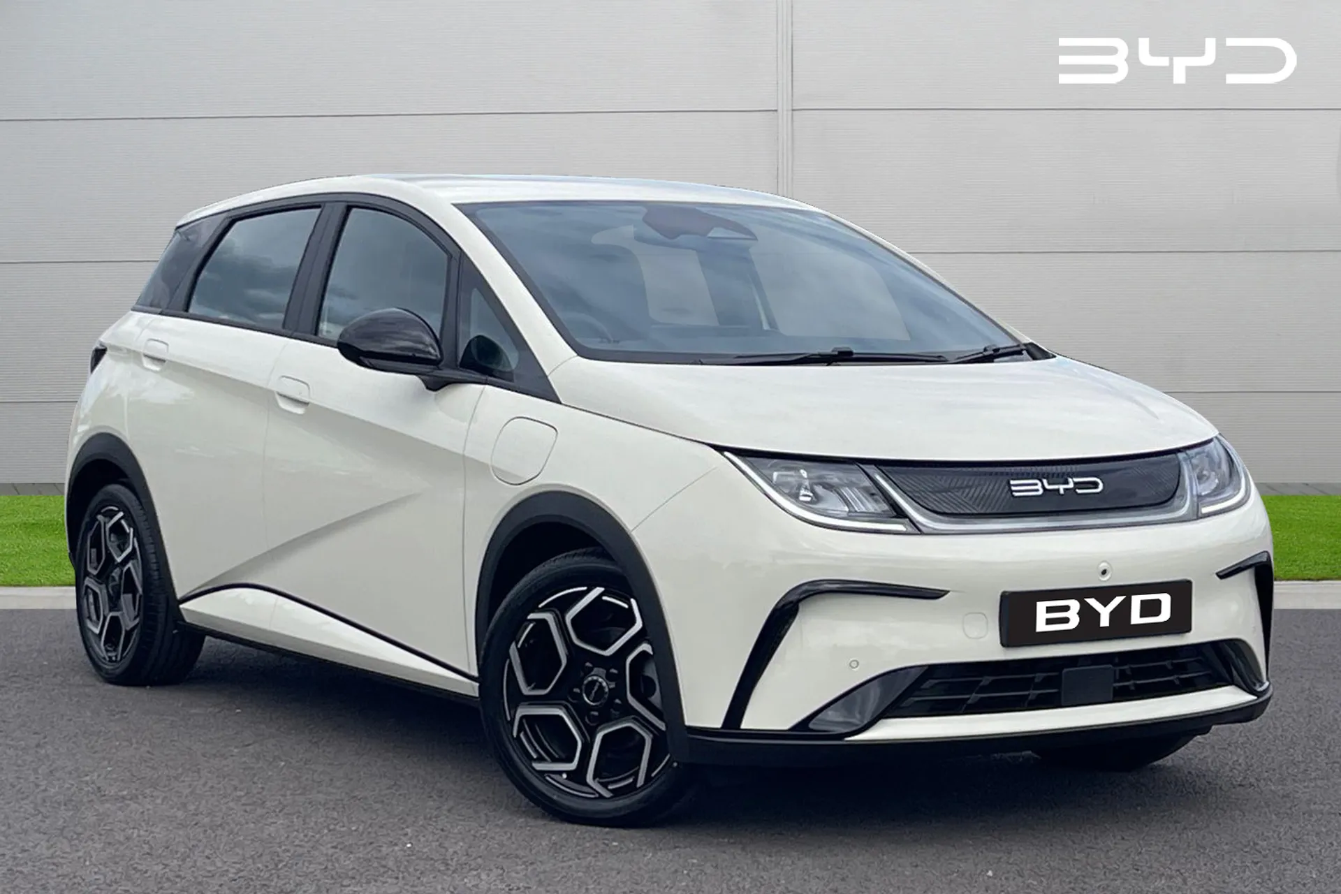 BYD Dolphin Hatchback 150kW Comfort 60.4kWh Auto Car Lease Deals ...
