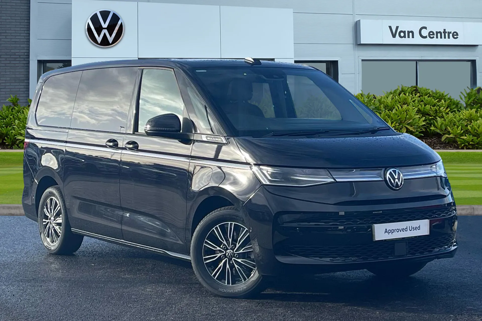 MA24FPP Volkswagen Multivan Style 1.4 TSI eHybrid 218PS DSG 7 Seat in ...