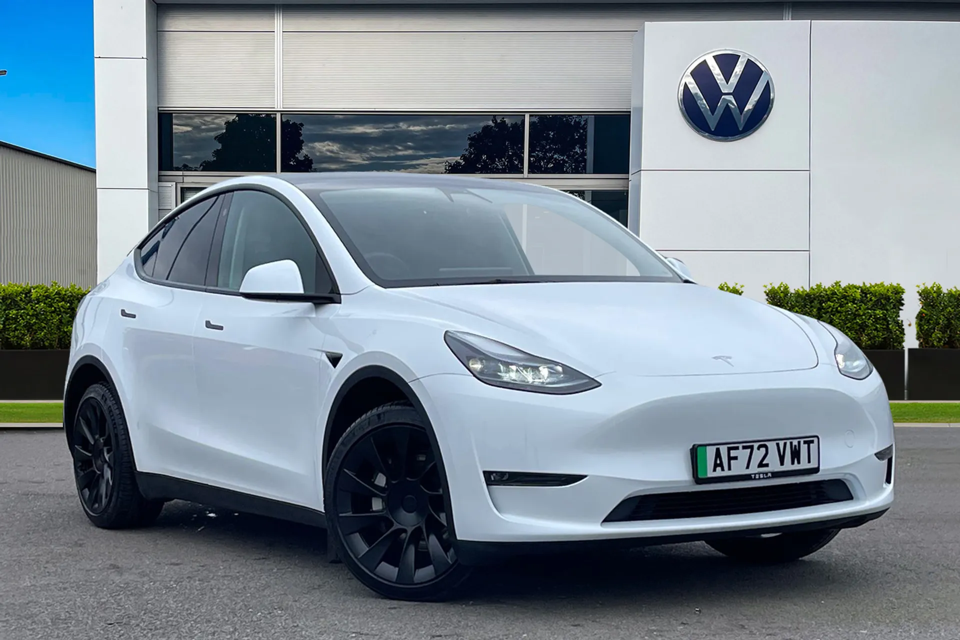 AF72VWT Tesla Model Y (Dual Motor) Long Range Auto 4WDE 5dr in stock at ...