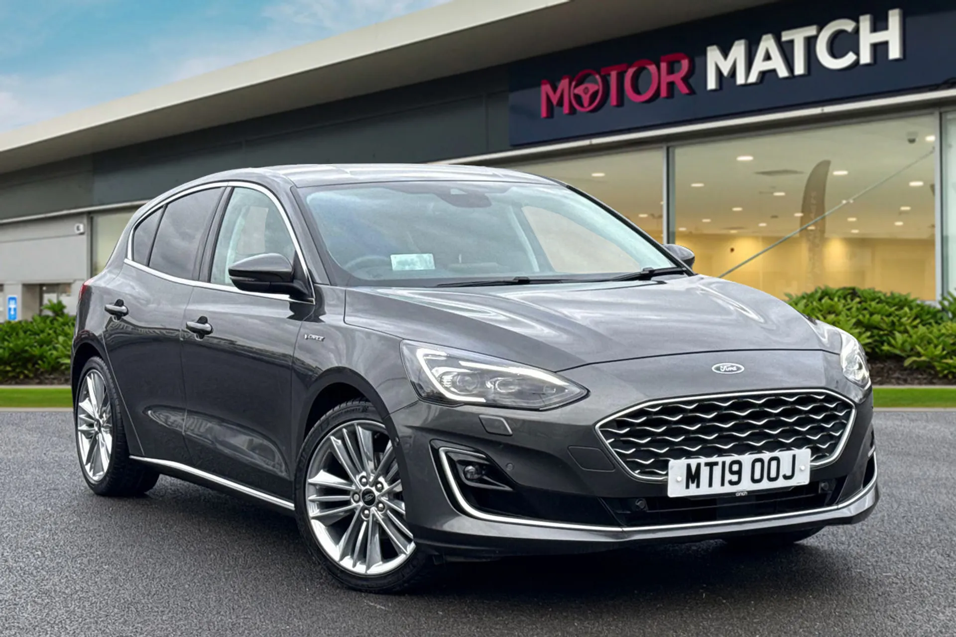 MT19OOJ Ford Focus 1.5T EcoBoost Vignale Euro 6 (s/s) 5dr in stock at Motor Match Chester