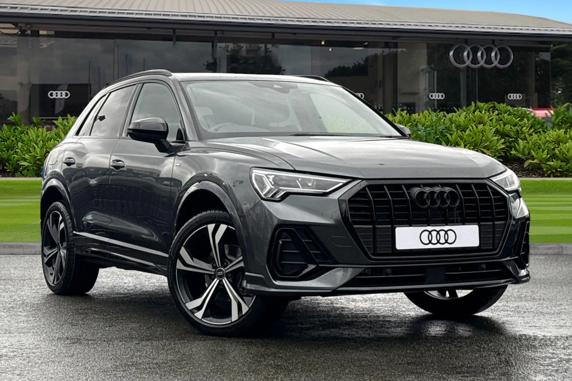 Audi Q3 1.5 TFSI CoD 35 Black Edition S Tronic Euro 6 (s/s) 5dr in stock at Stoke Audi