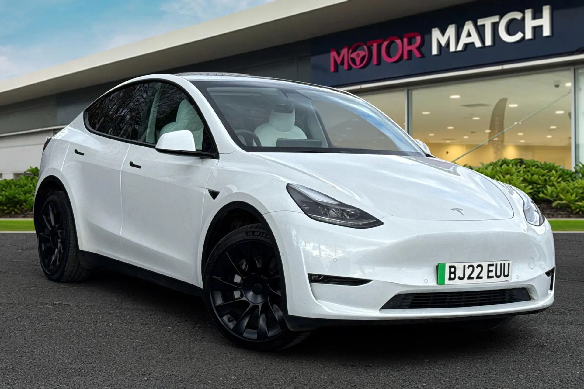 BJ22EUU Tesla Model Y (Dual Motor) Long Range Auto 4WDE 5dr in stock at ...