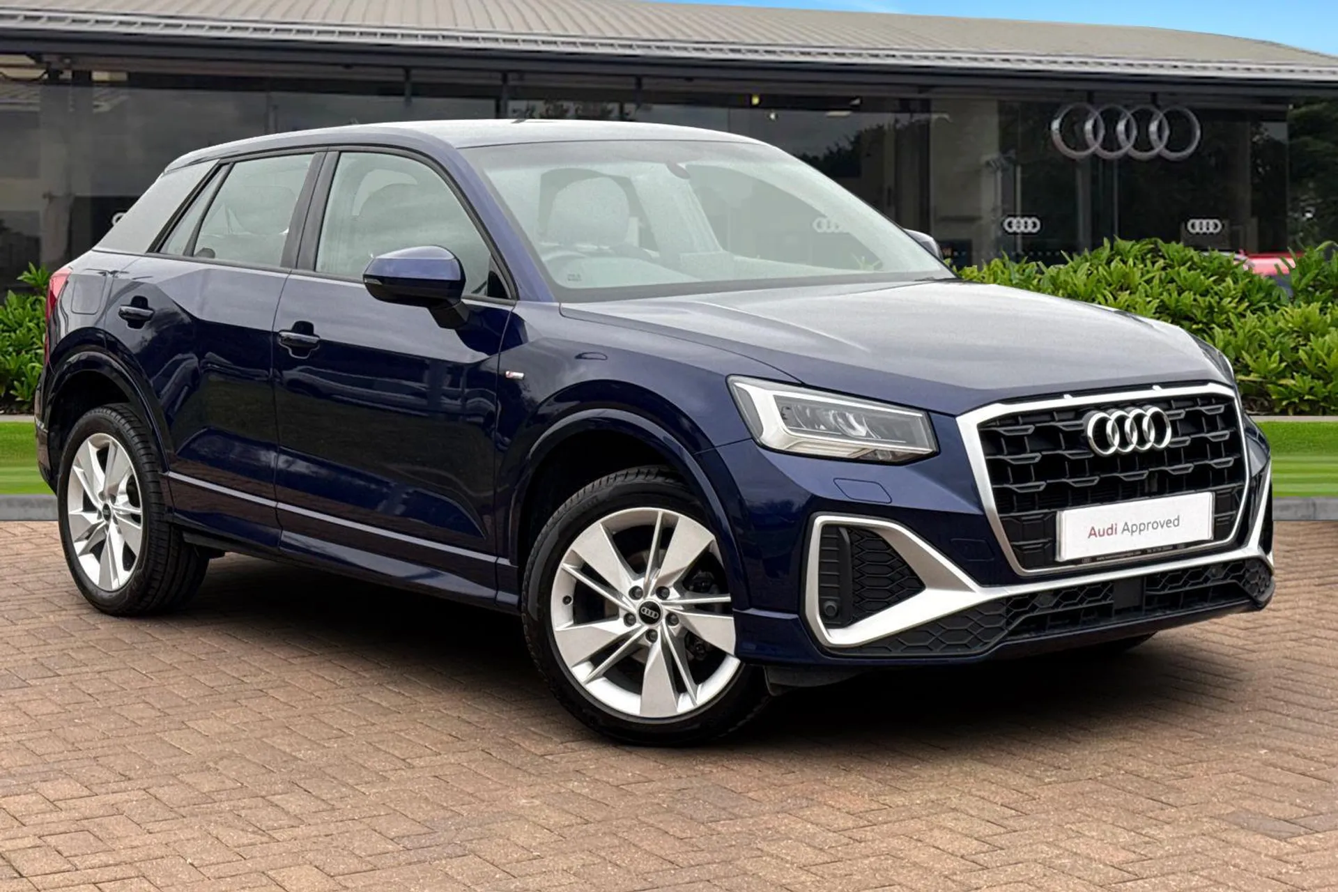 LR72UCF Audi Q2 S line 35 TFSI 150 PS 6-speed in stock at Stafford Audi
