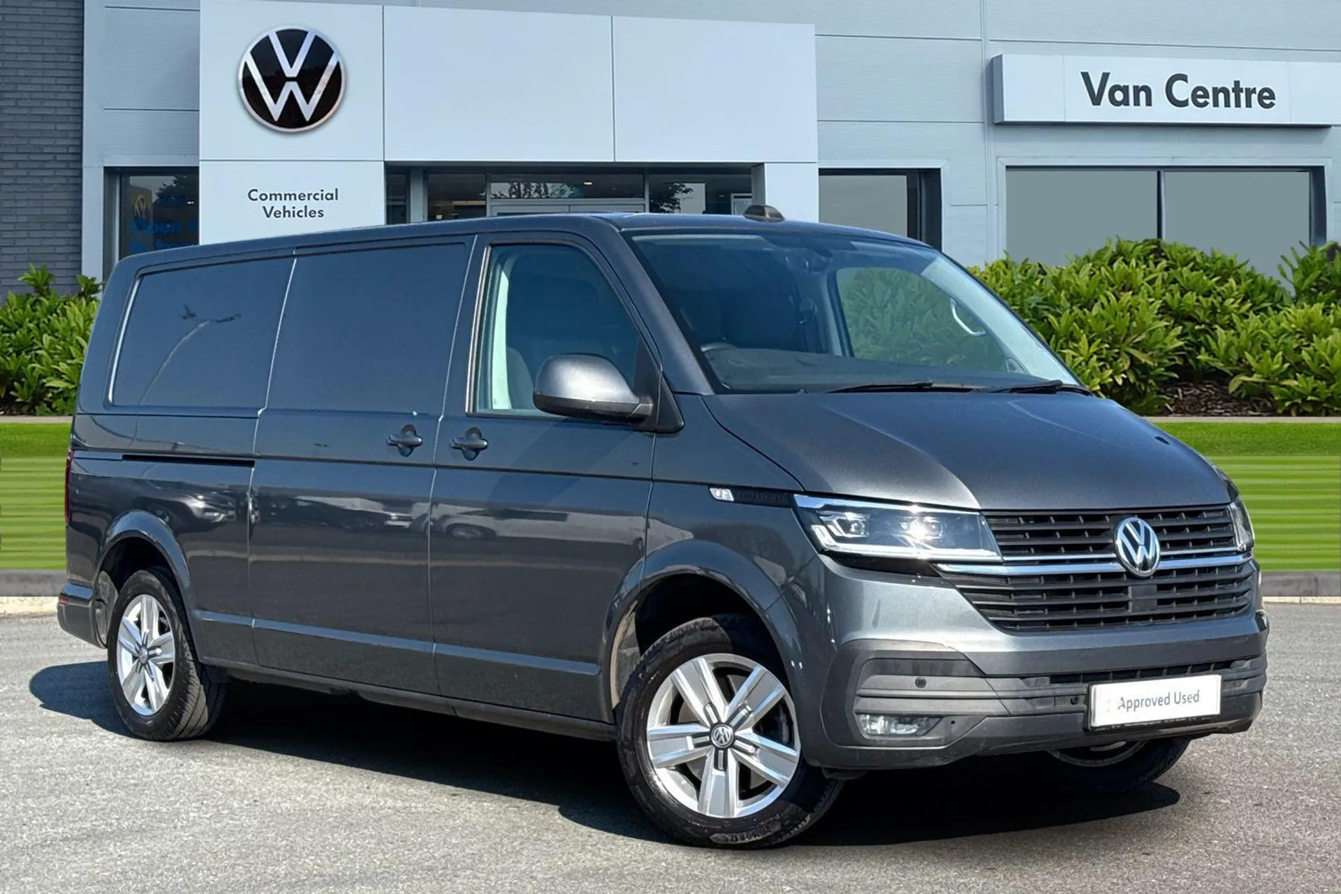 DG24NHA Volkswagen Transporter T32 Panel van Highline LWB 150 PS DSG - LED's/Nav in stock at ...
