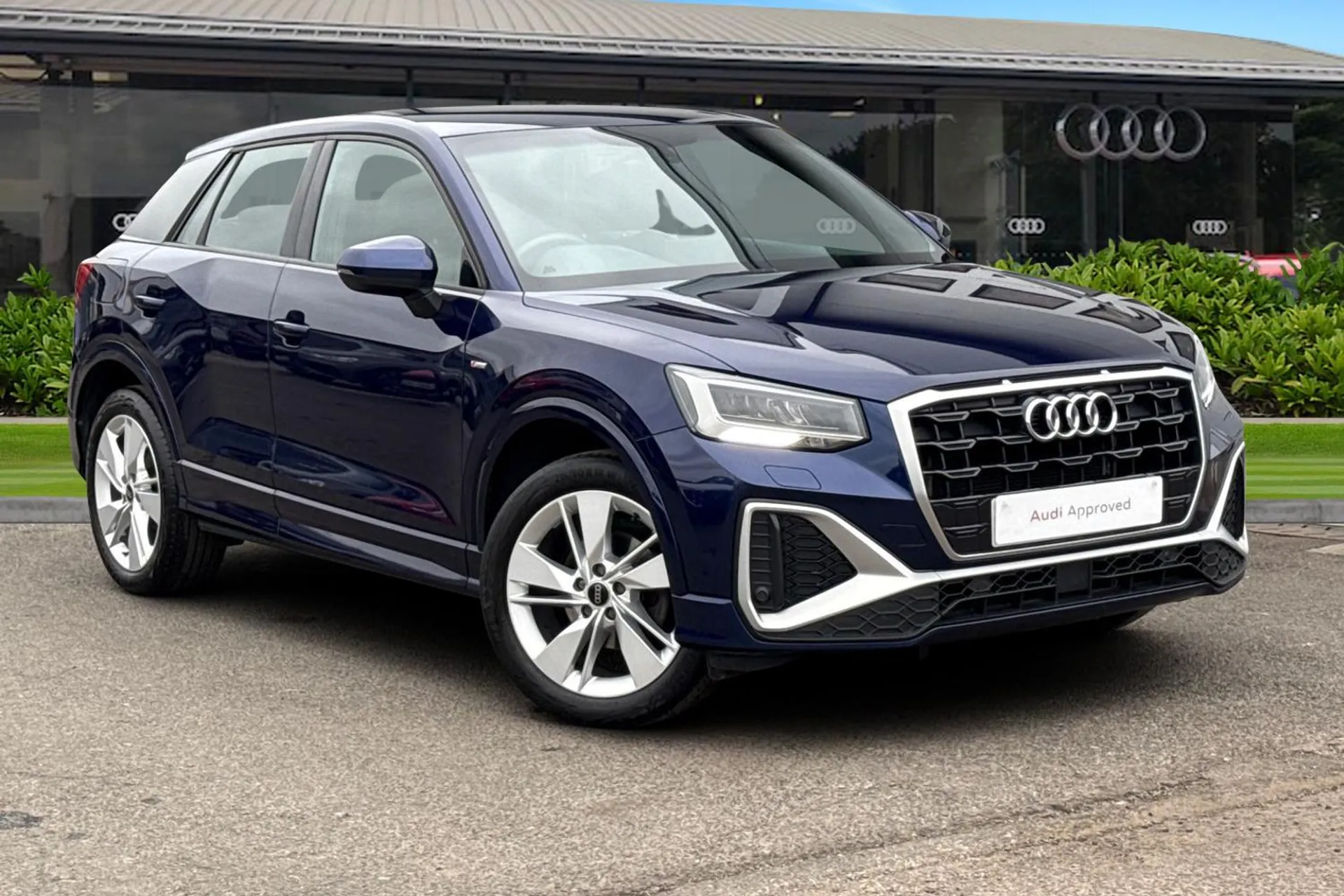 LR72UCL Audi Q2 S line 35 TFSI 150 PS S tronic in stock at Crewe Audi