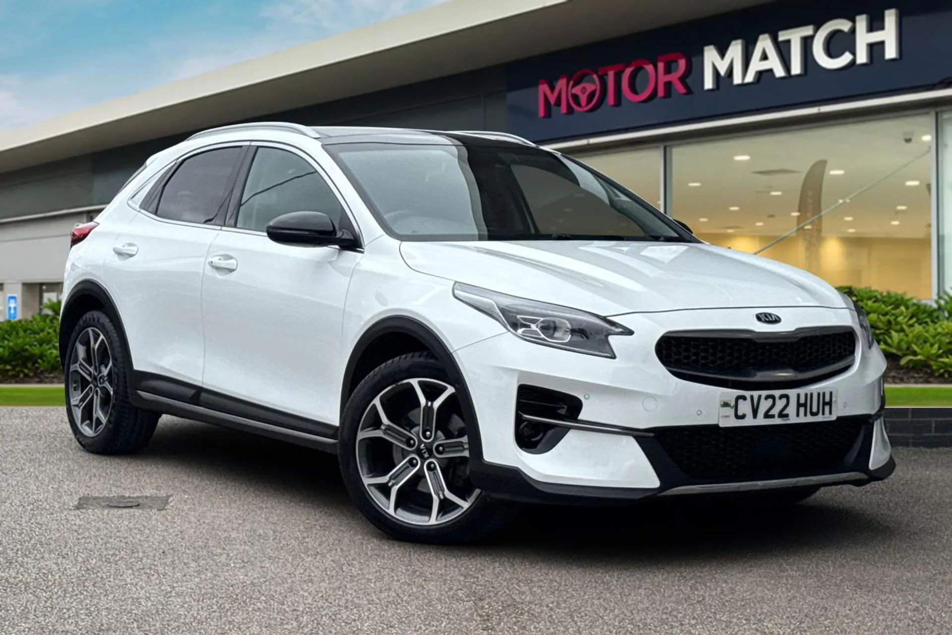 CV22HUH Kia Xceed 1.5 T-GDi 4 DCT Euro 6 (s/s) 5dr in stock at Motor Match Stafford