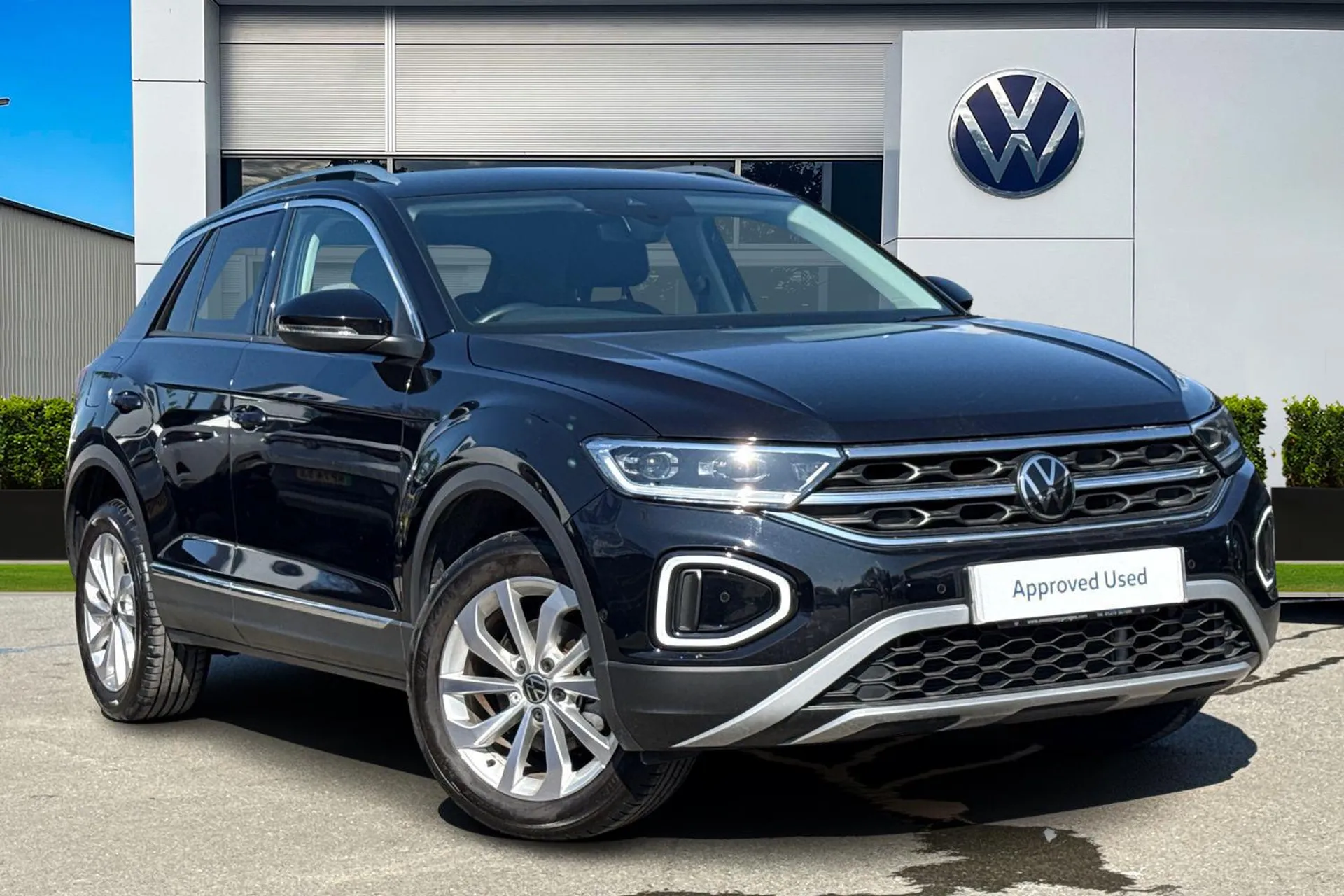 DF23HCC Volkswagen T-Roc Mark 1 Facelift (2022) 1.0 TSI Style 110PS in ...