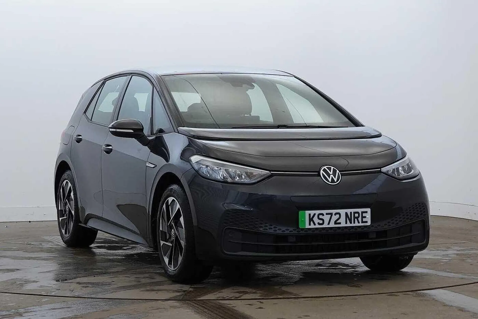 KS72NRE Volkswagen ID.3 Life 58kWh Pro 145PS Automatic 5 Door ⭐18 ...