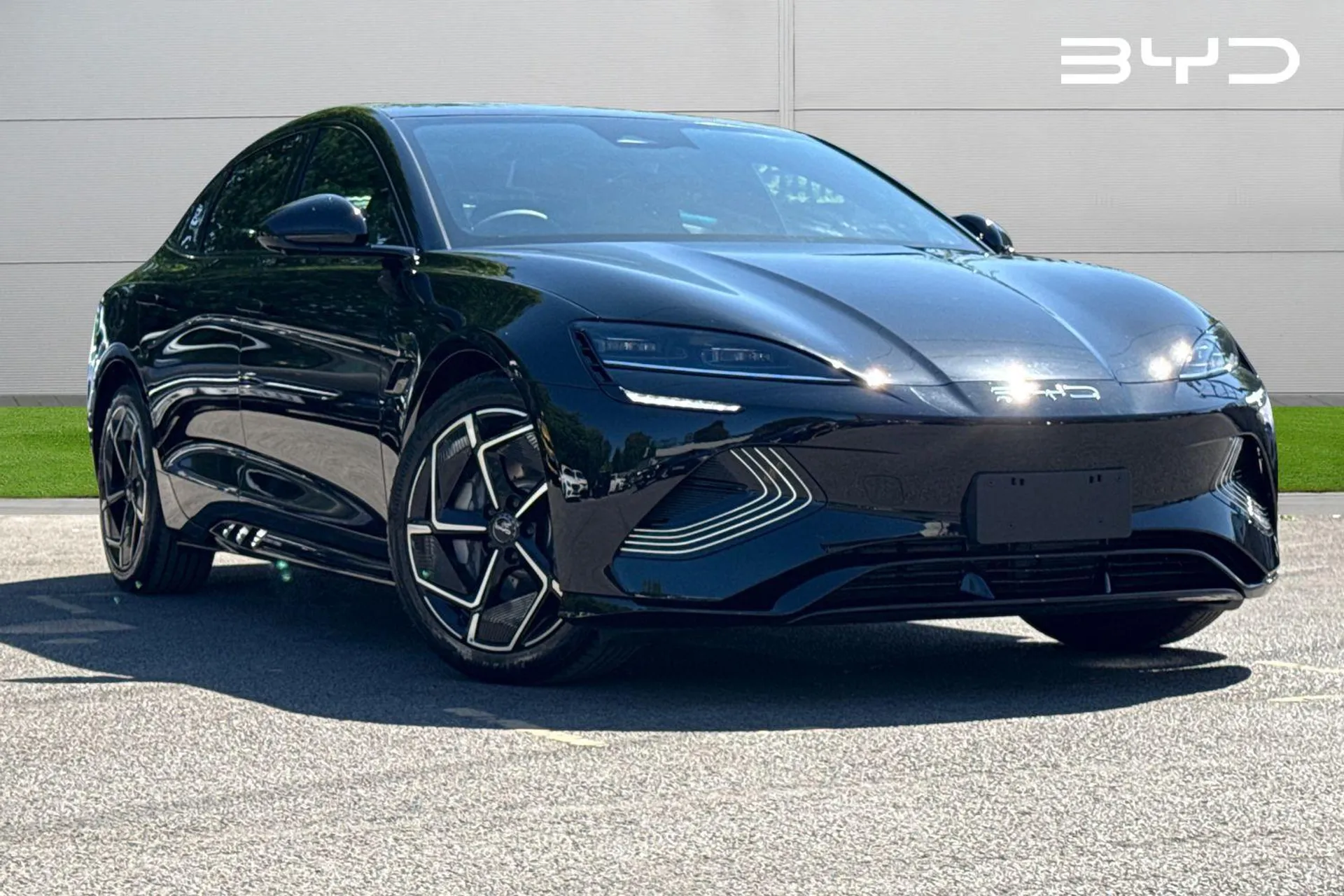 BYD Seal 82.5kWh Design Saloon 4dr Electric Auto (312 ps) in stock at BYD Stoke