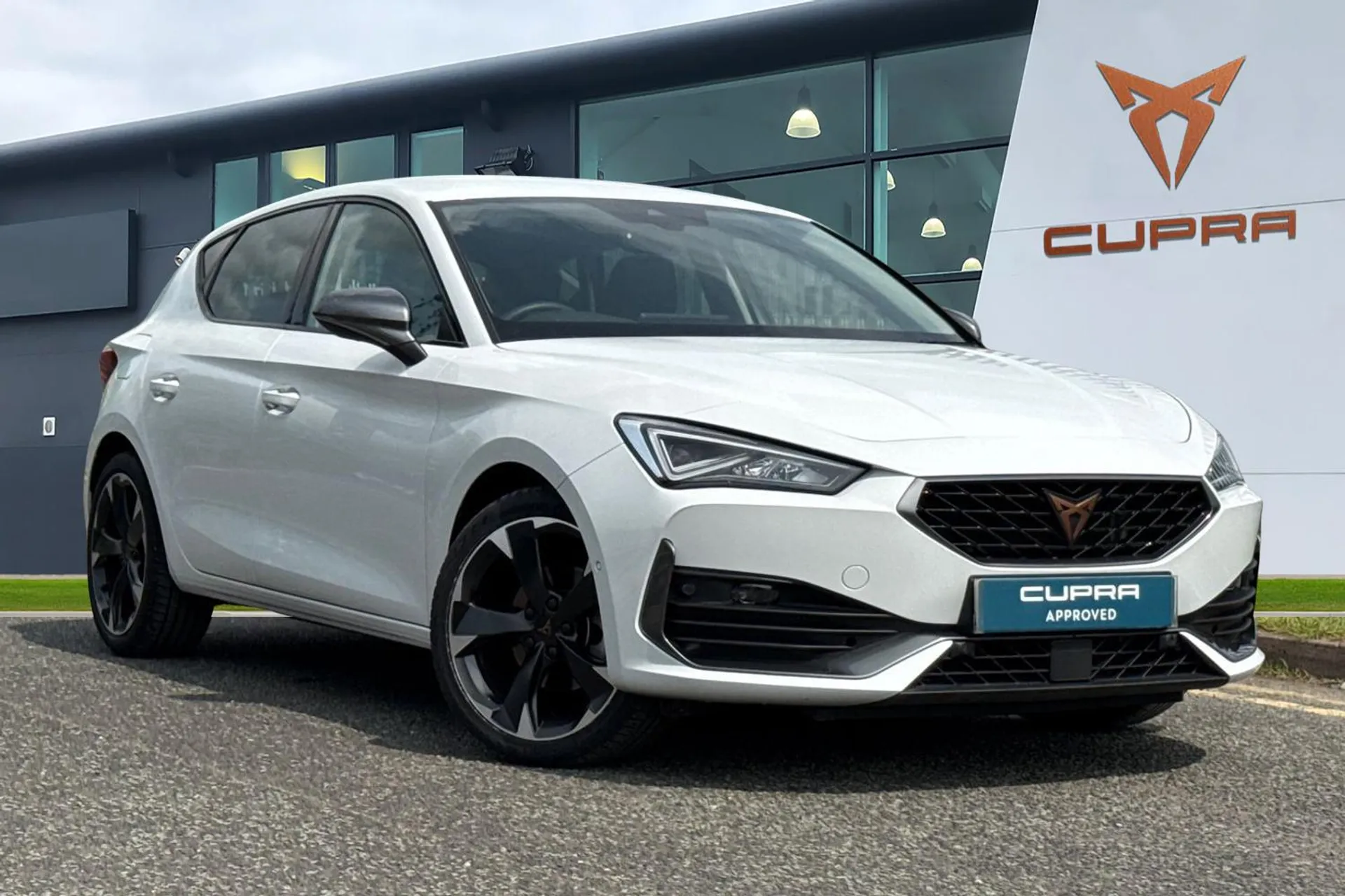 KO24XPC CUPRA Leon 1.5 TSI (150ps) V1 in stock at CUPRA Crewe
