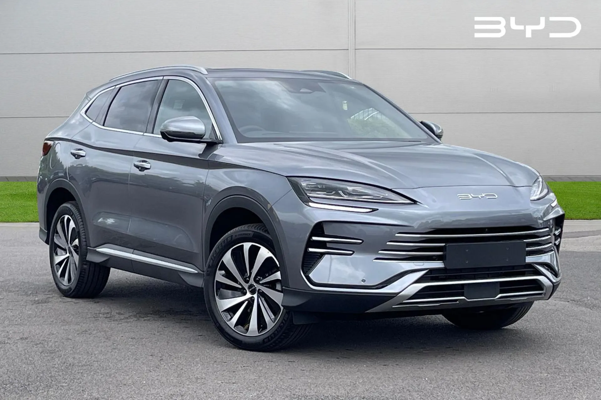 BYD Seal U 1.5 DM-i 18.3kWh Boost CVT Auto Euro 6 (s/s) 5dr in stock at ...