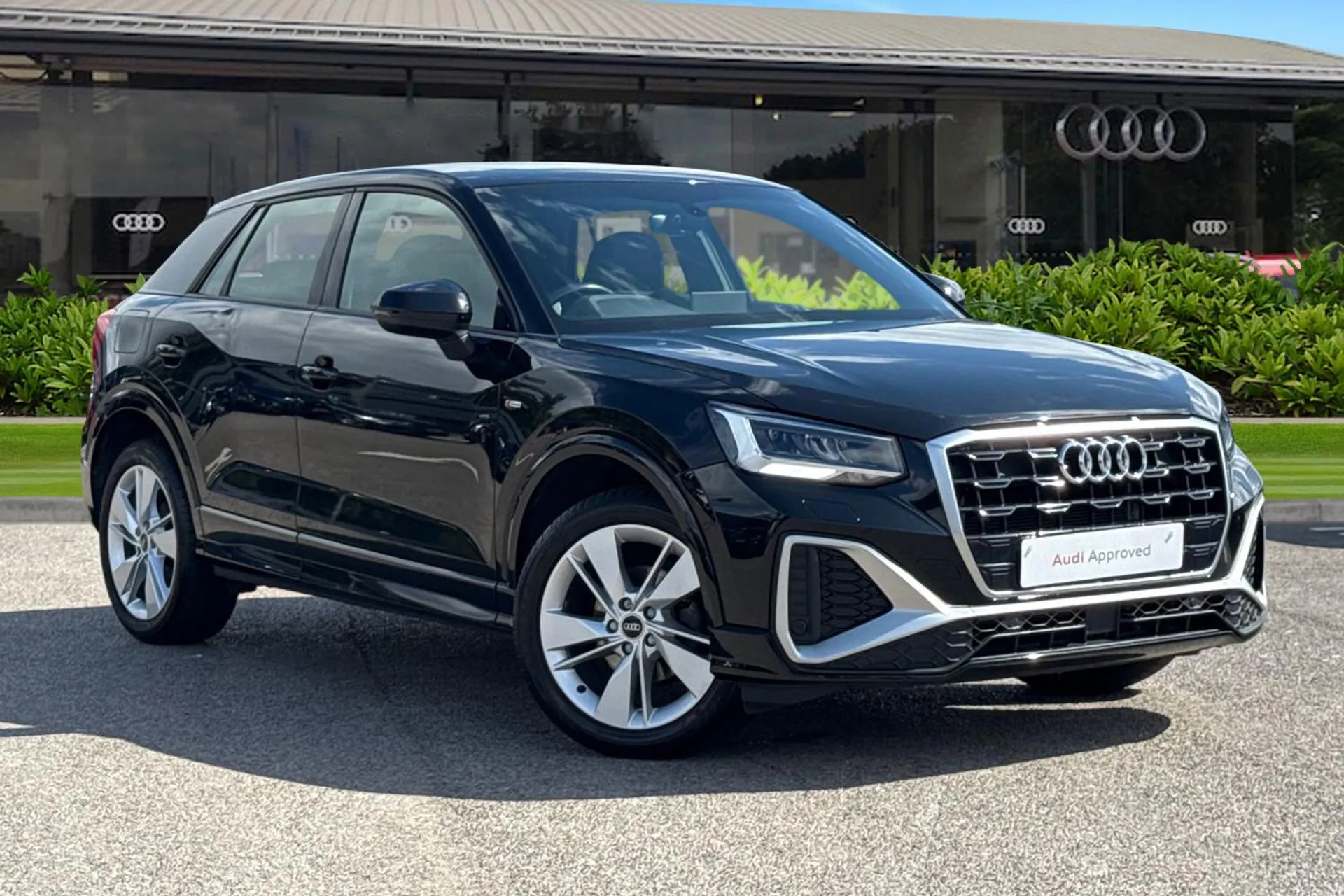 LO22BFE Audi Q2 S line 35 TFSI 150 PS S tronic in stock at Crewe Audi