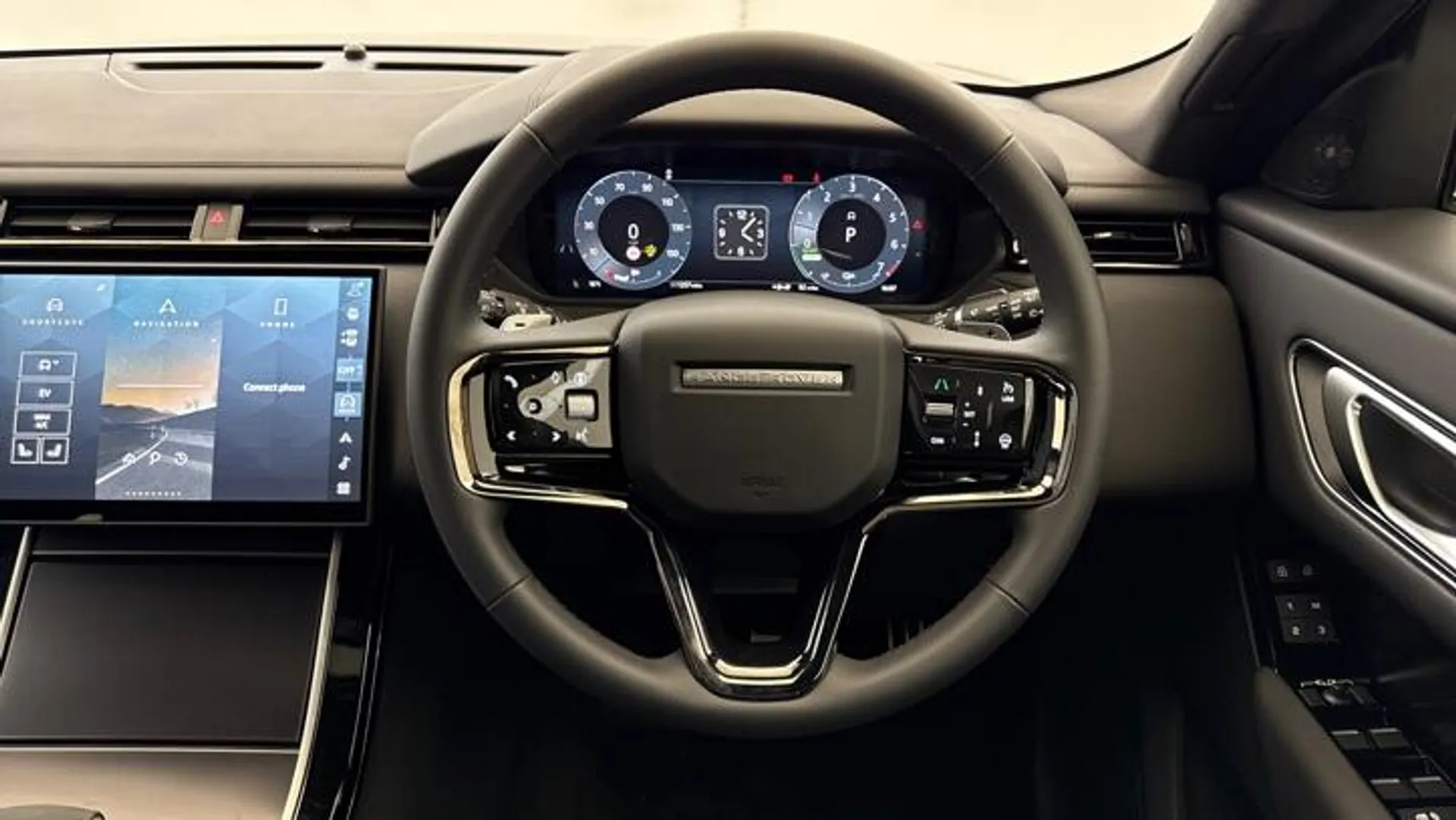 KS25RZD Land Rover Range Rover Velar 2.0 P400e 19.2kWh Dynamic SE Auto ...