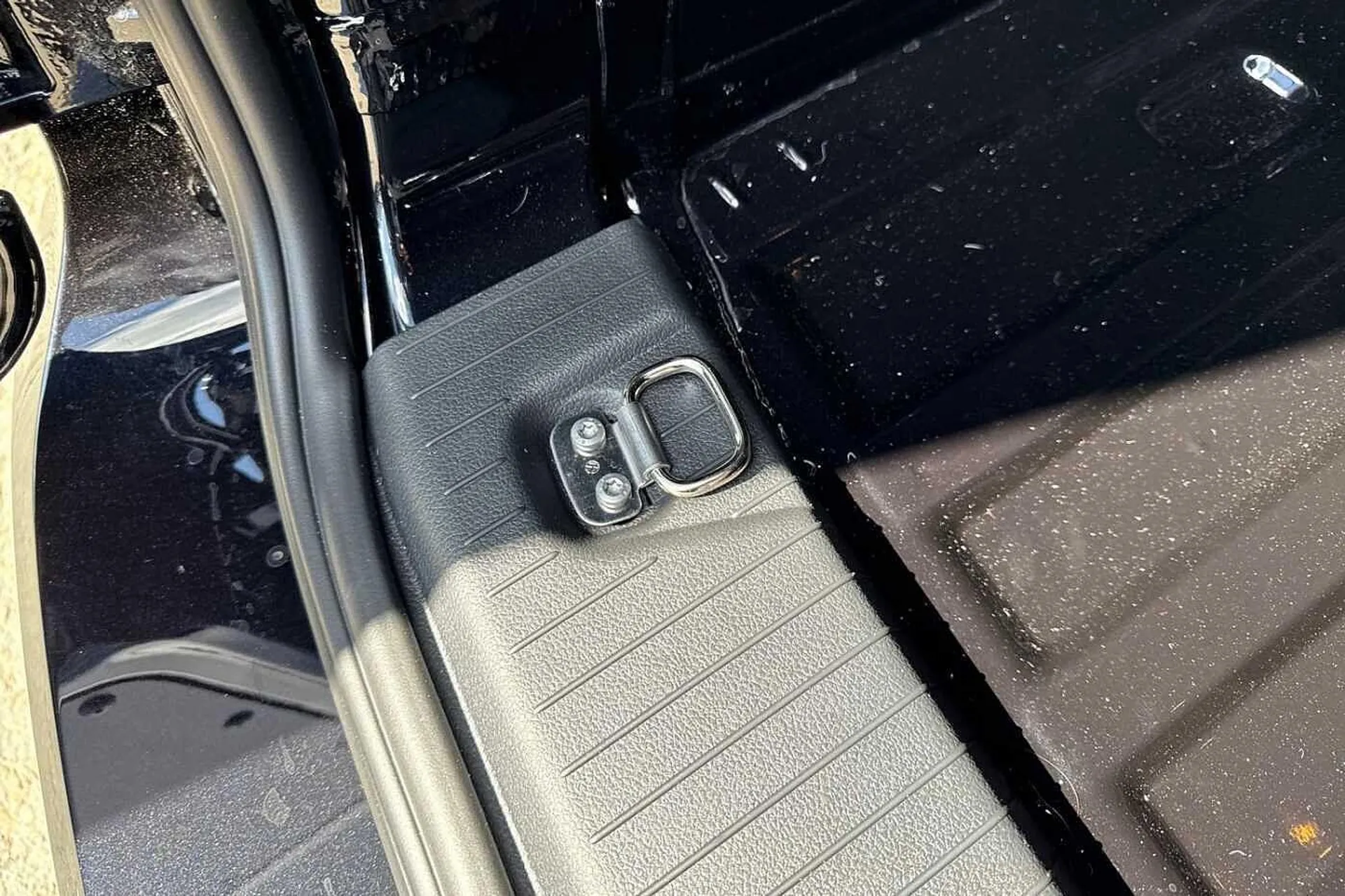 PE25URH Volkswagen Caddy C20 Cargo Commerce Plus SWB 122 PS 2.0 TDI 7sp ...