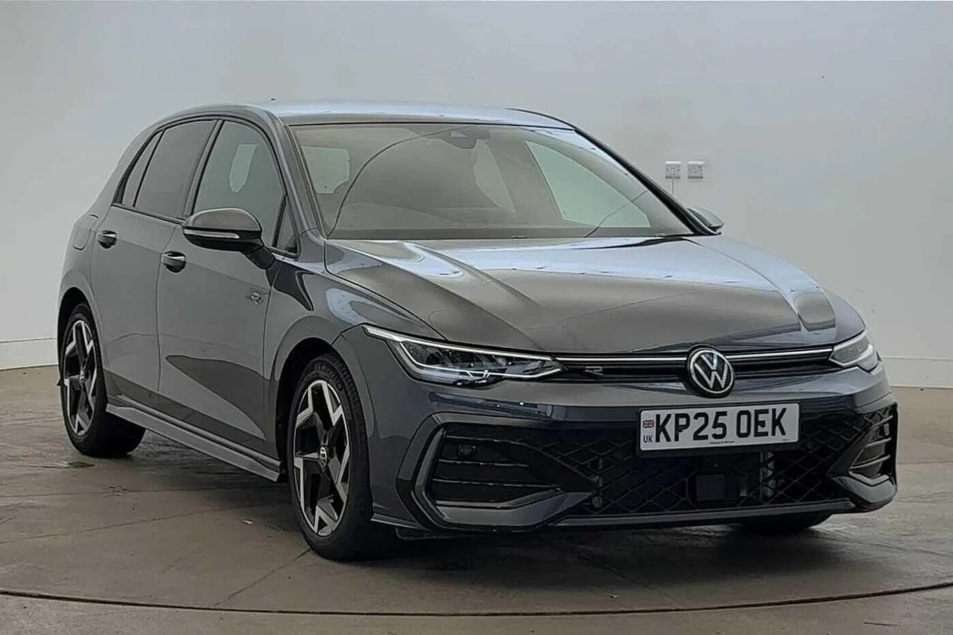 KP25OEK Volkswagen Golf 1.5 TSI 150 R-Line 5dr **AREA VIEW CAMERA** in ...