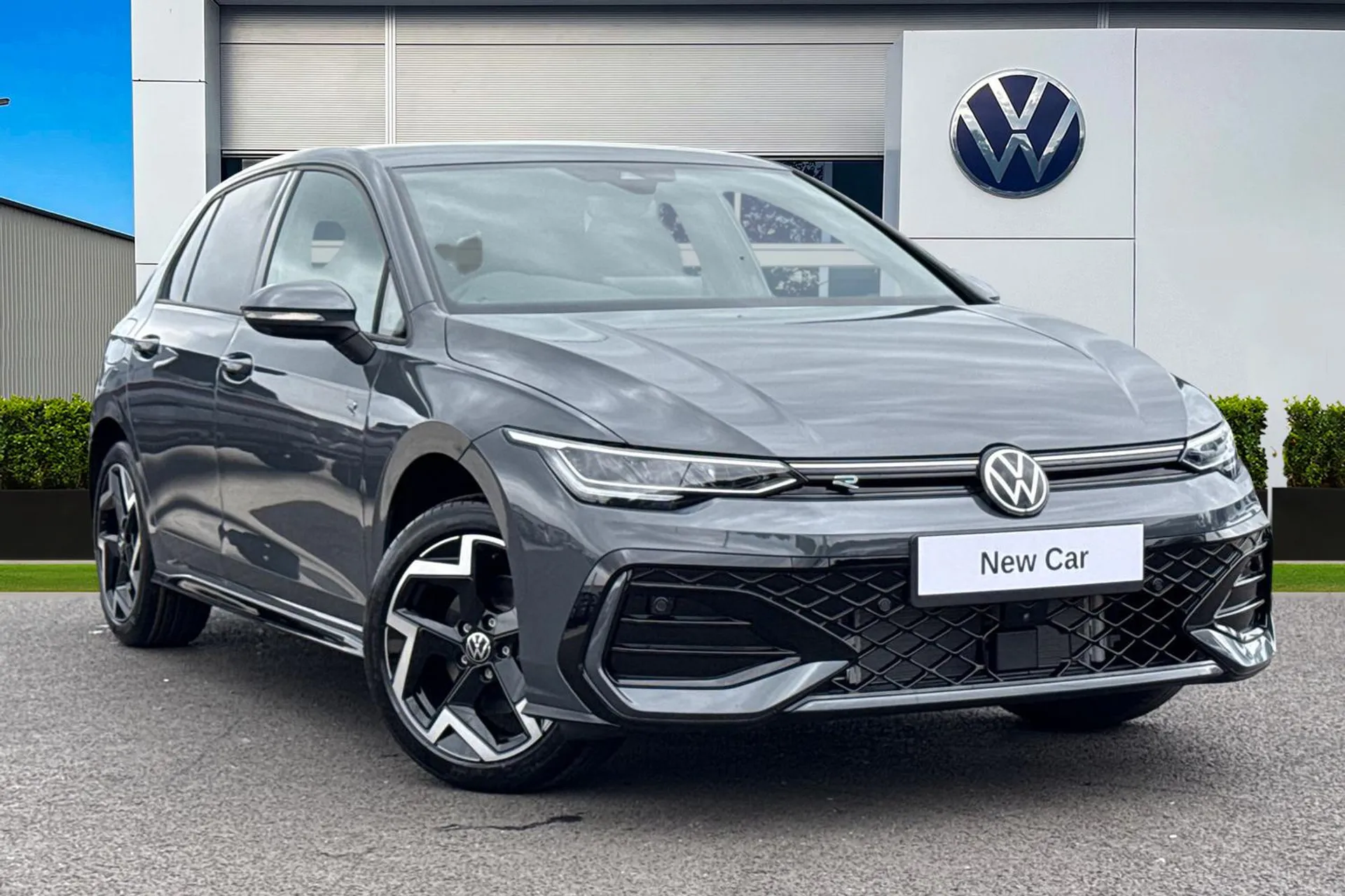 Volkswagen Golf 1.5 eTSI MHEV R-Line DSG Euro 6 (s/s) 5dr in stock at ...