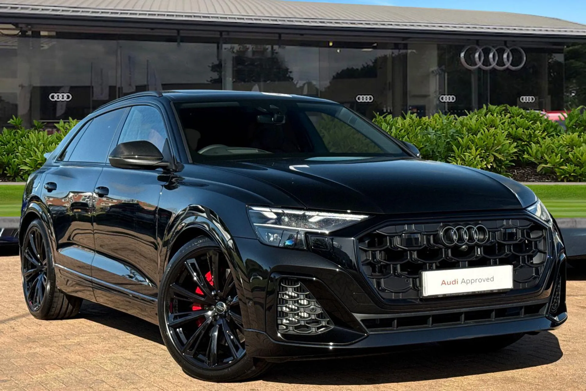 KJ25EXK Audi SQ8 SUV Black Edition TFSI 507 PS tiptronic in stock at ...