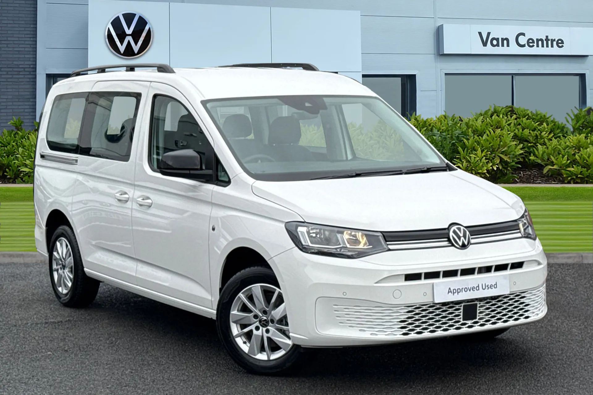 KY25PGK Volkswagen Caddy Maxi 2.0 TDI 122ps Maxi Life 7 Seat DSG 2025 ...