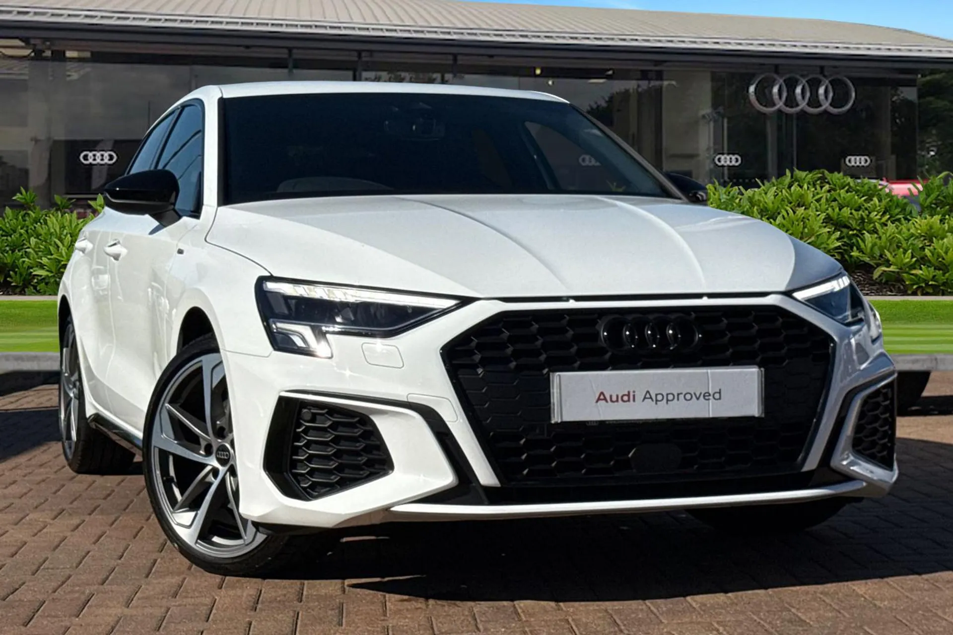 BP23FOK Audi A3 MY23.5 Black Edition 35 TFSI 150 PS 6-speed in stock at ...
