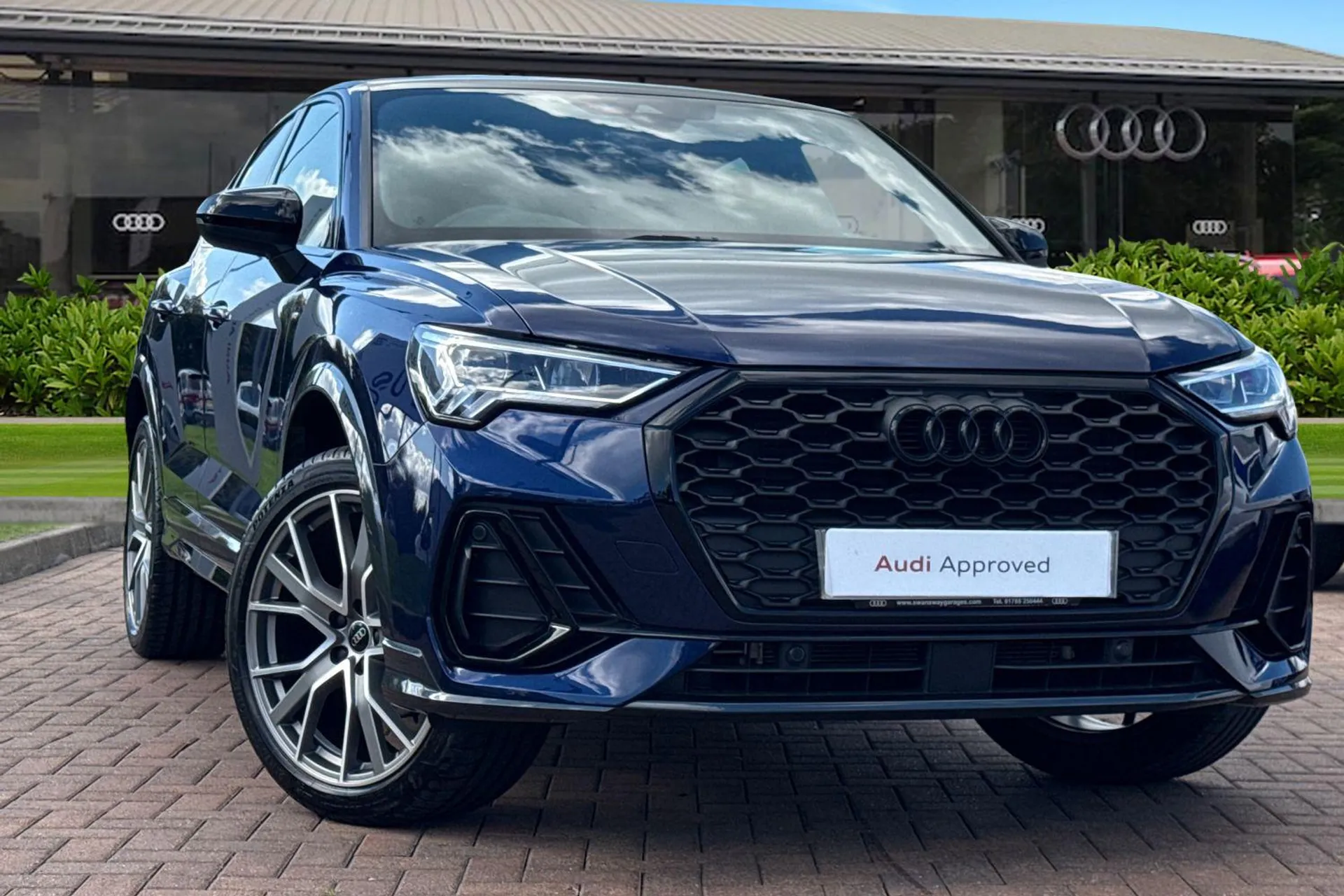 KN25LZW Audi Q3 Black Edition 35 TDI 150 PS S tronic in stock at ...