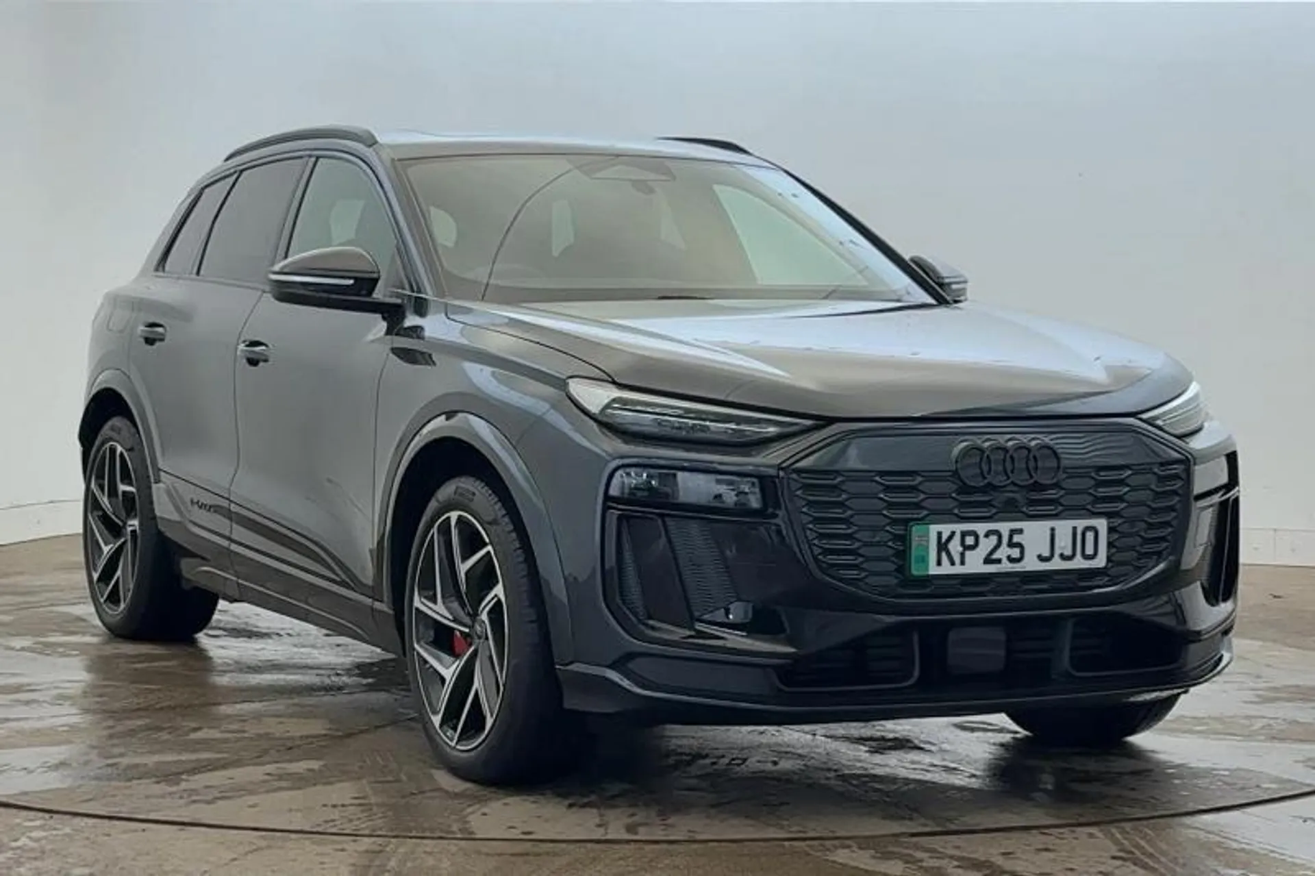 KP25JJO Audi Sq6 E-Tron SQ6 SUV Edition 1 e-tron 360,00 kW in stock at ...