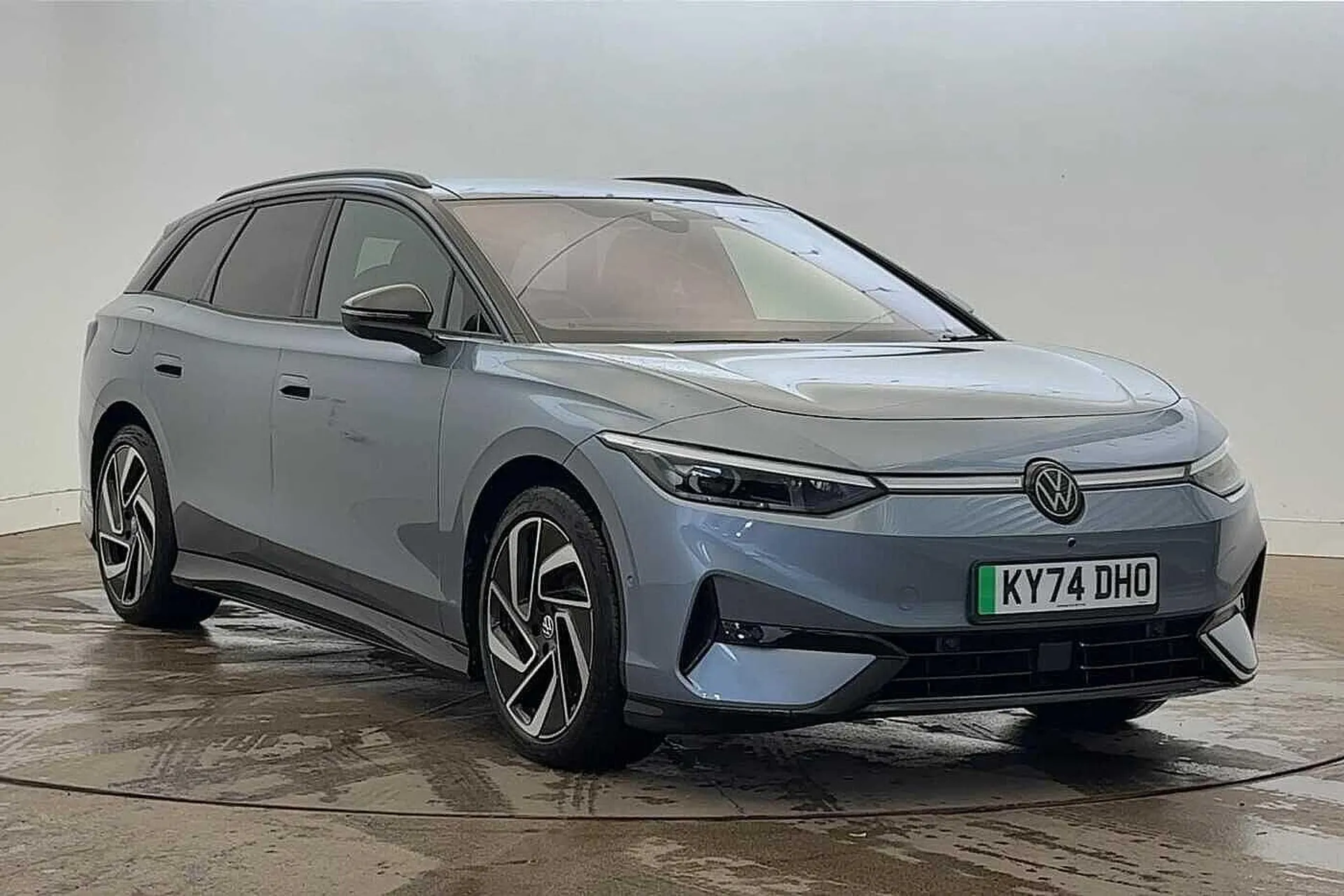 KY74DHO Volkswagen Id.7 210kW Match Pro S 86kWh 5dr Auto in stock at ...