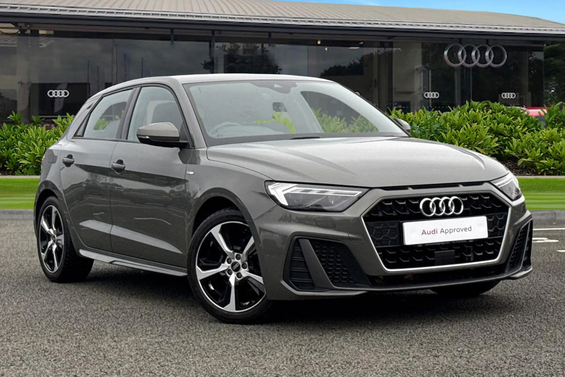 DL71XYT Audi A1 1.0 TFSI 30 S line Sportback 5dr Petrol S Tronic Euro 6 ...