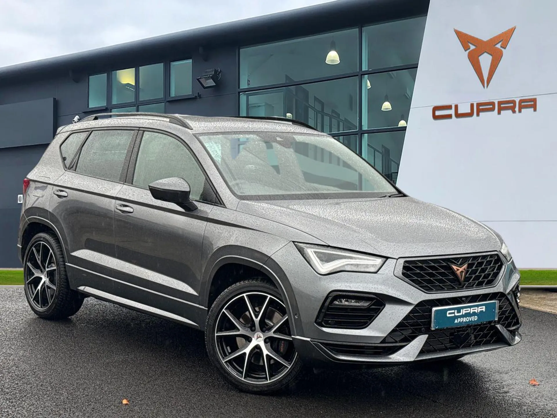 KM25BTU CUPRA Ateca 2.0 TSI VZ2 5dr DSG 4Drive **Panoramic Sunroof** in ...