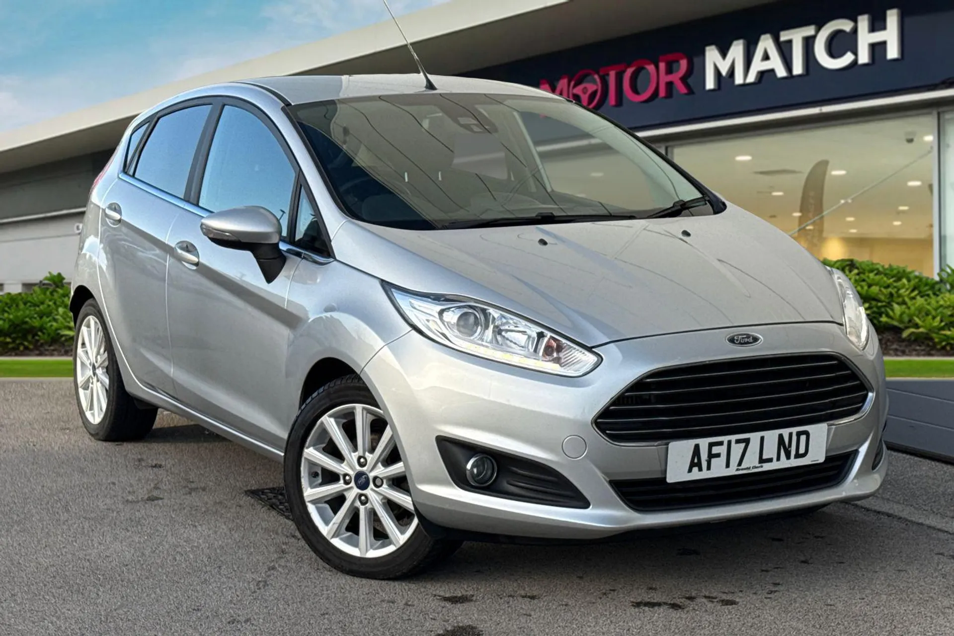 AF17LND Ford Fiesta 1.0T EcoBoost Titanium Euro 6 (s/s) 5dr in stock at ...