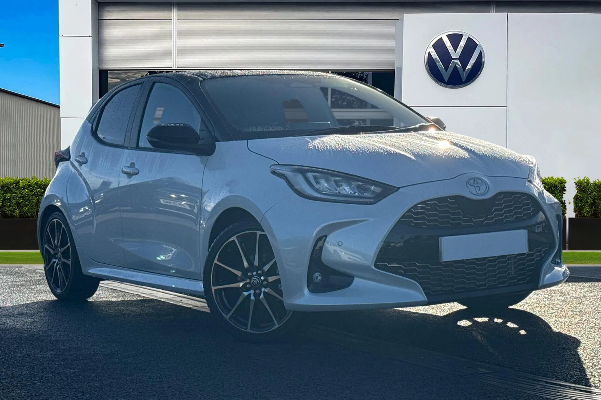 DU25CWN Toyota Yaris 1.5 Hybrid 130 GR Sport 5dr CVT in stock at Oldham ...