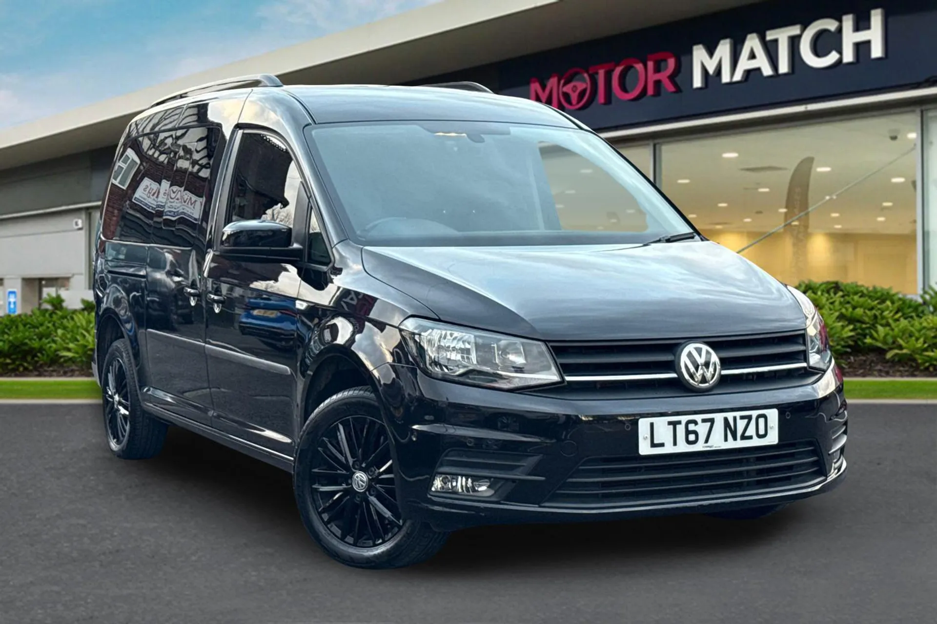 LT67NZO Volkswagen Caddy Maxi 2.0 TDI BlueMotion Tech DSG Euro 6 (s/s ...