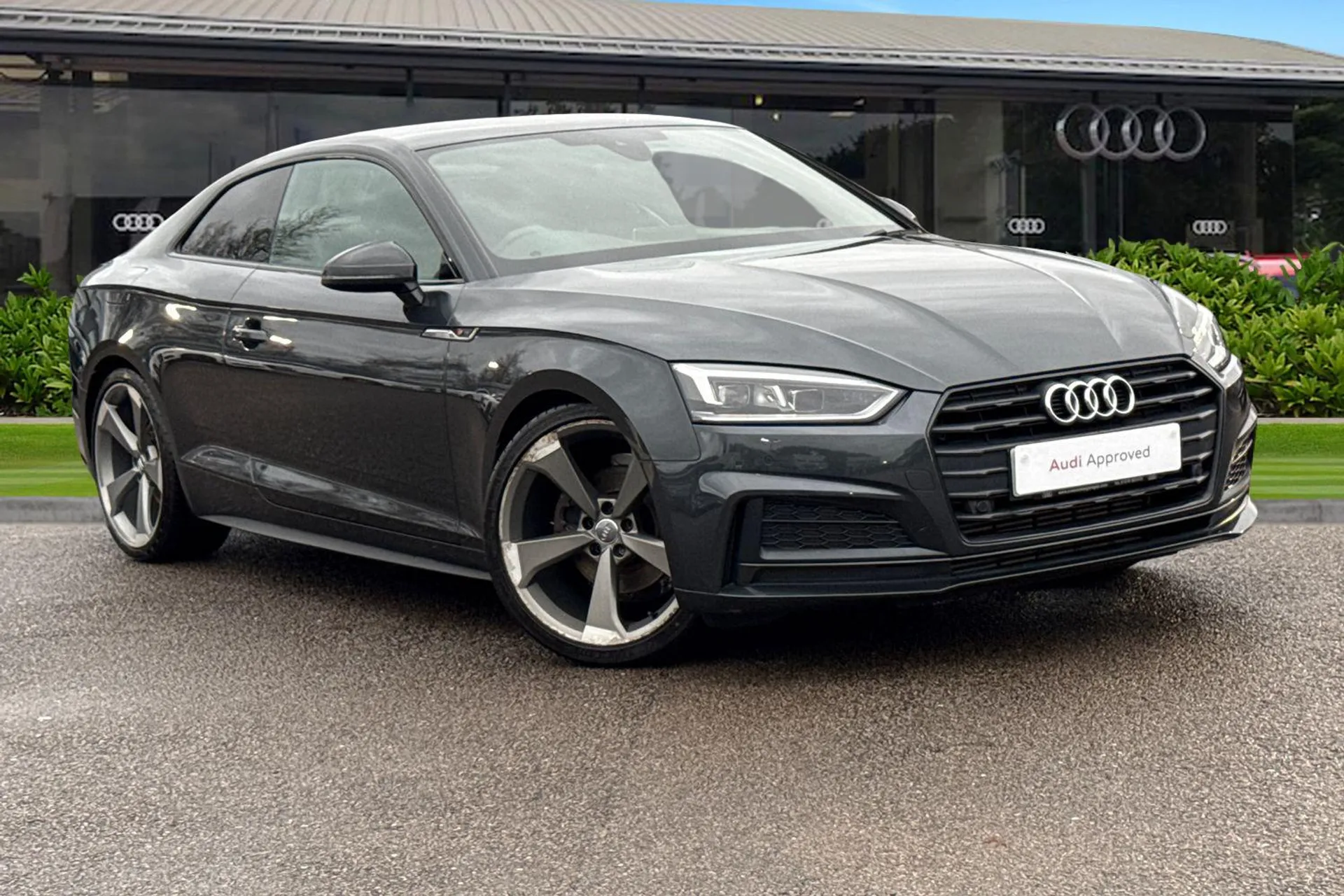 MK19NVD Audi A5 Coup- Black Edition 35 TFSI 150 PS S tronic in stock at ...