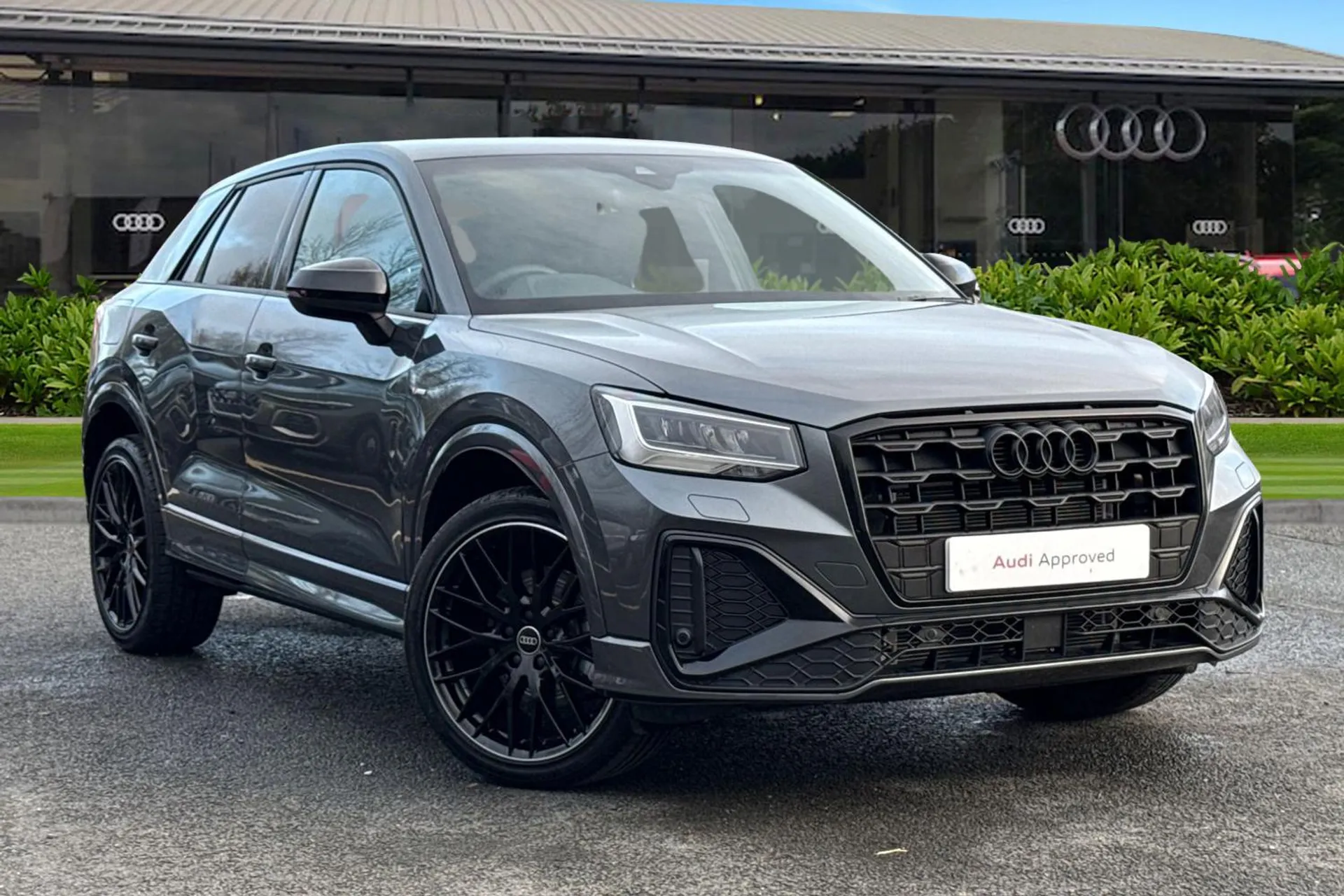 KT25ZDK Audi Q2 Black Edition 35 TFSI 150 PS S tronic in stock at ...