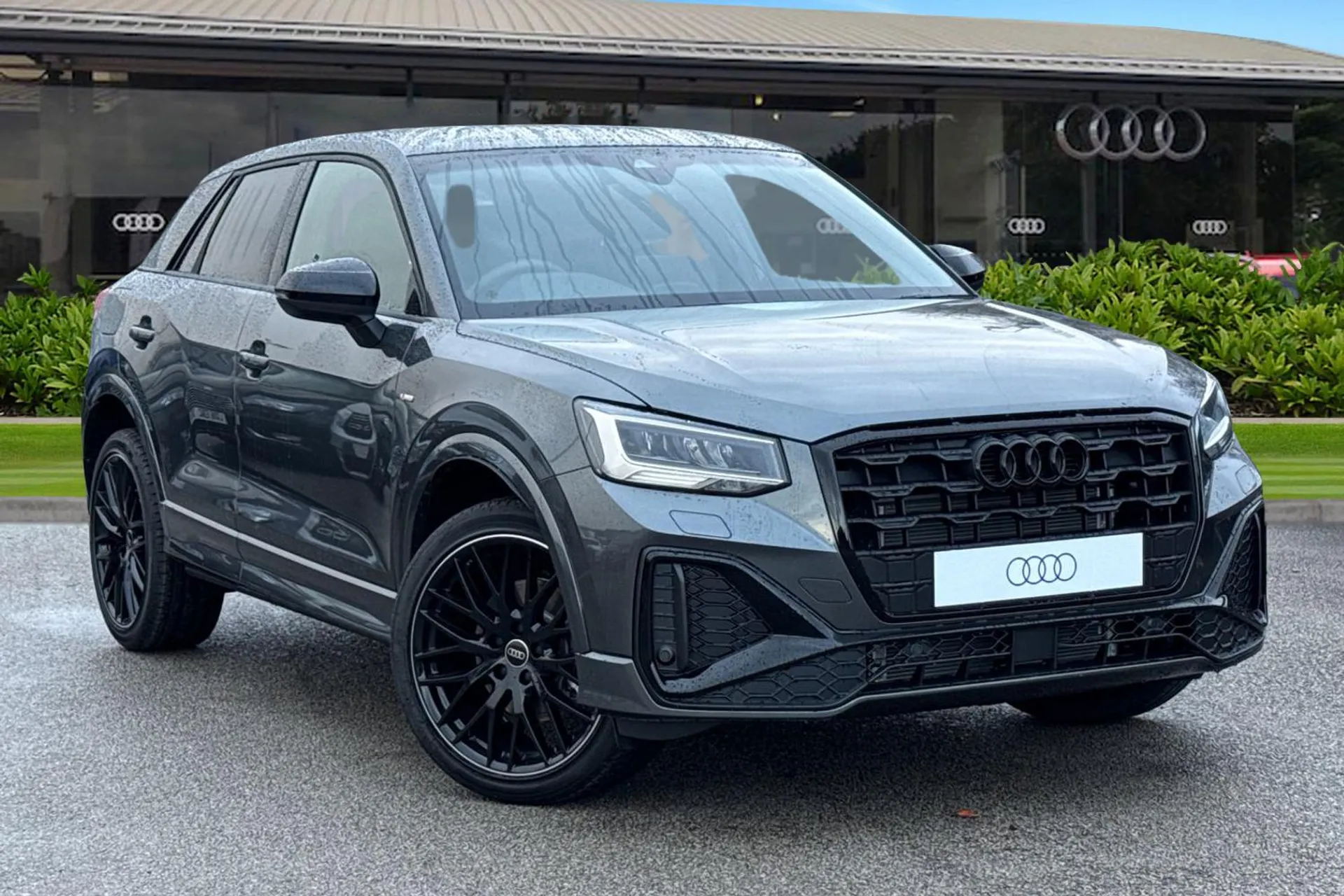 Audi Q2 1.5 TFSI CoD 35 Black Edition S Tronic Euro 6 (s/s) 5dr in ...