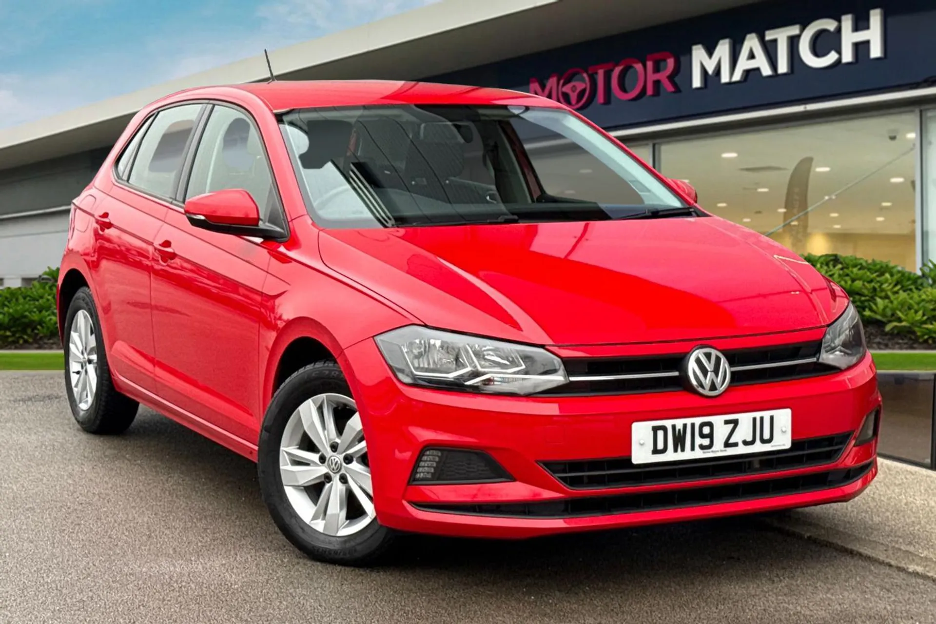 DW19ZJU Volkswagen Polo 1.0 TSI SE Euro 6 (s/s) 5dr in stock at Motor ...