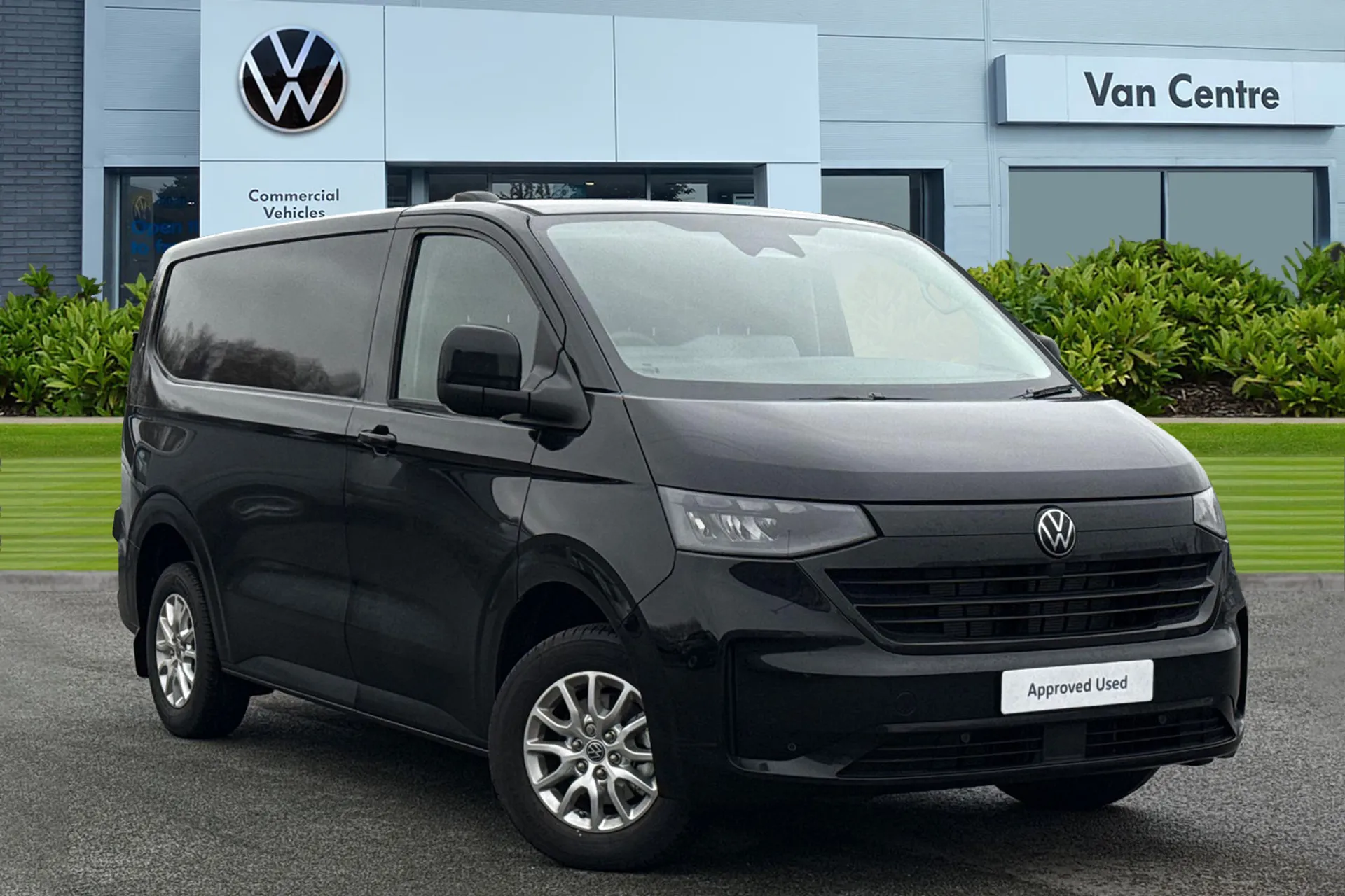 DC75CZF Volkswagen Transporter 2.0 TDI 110 Commerce Pro Van in stock at ...