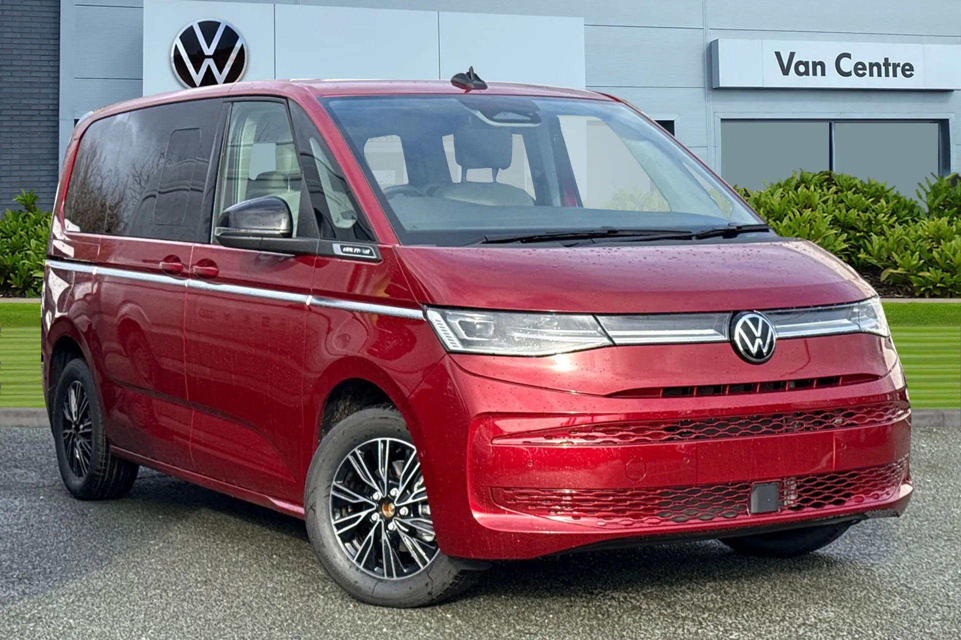 CX26JZR Volkswagen Multivan 2.0 TDI Style MPV 5dr Diesel DSG Euro 6 (s ...